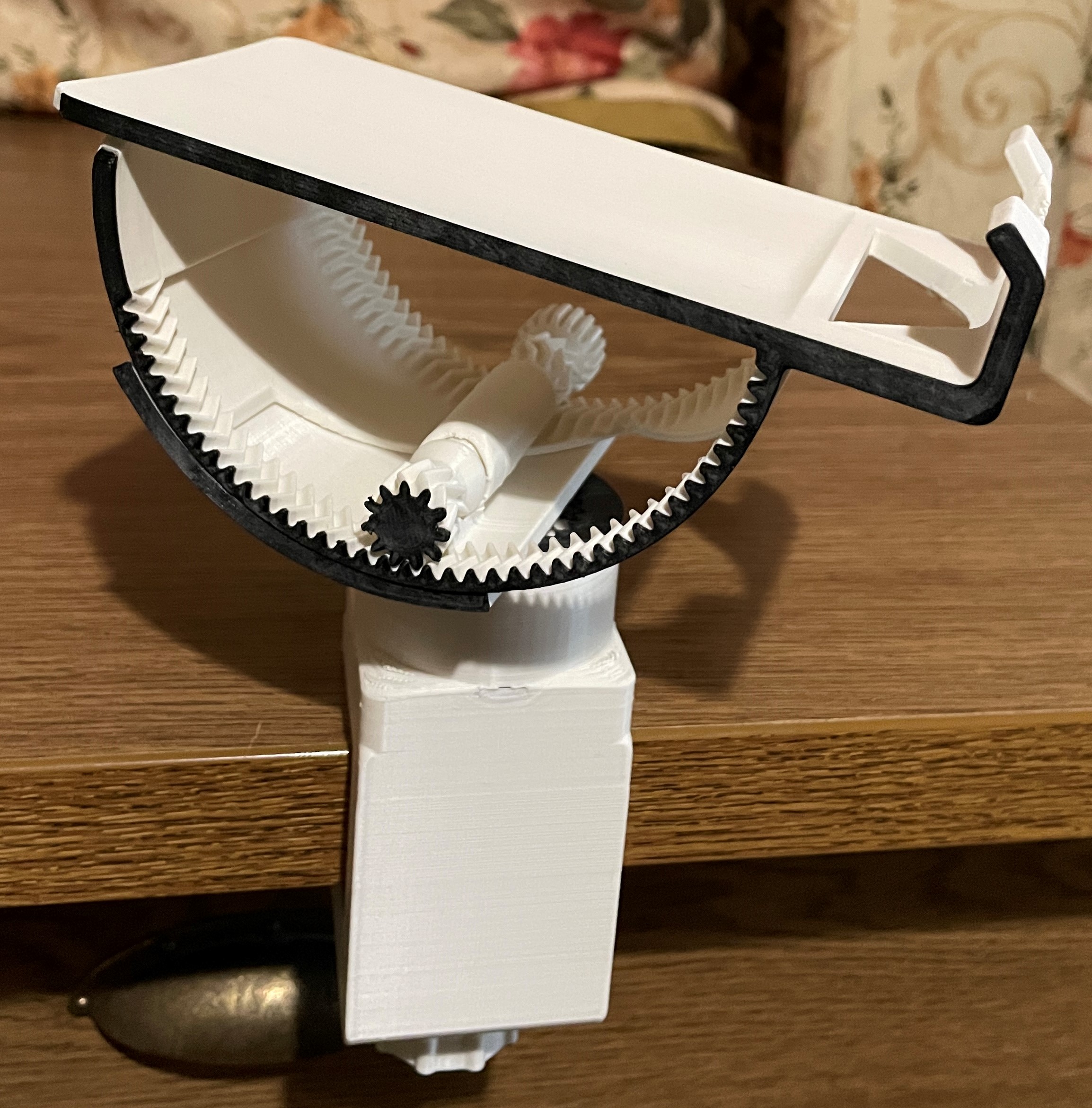 360° Rotating Adjustable Phone Holder With Table Clamp by Da Five Nine ...