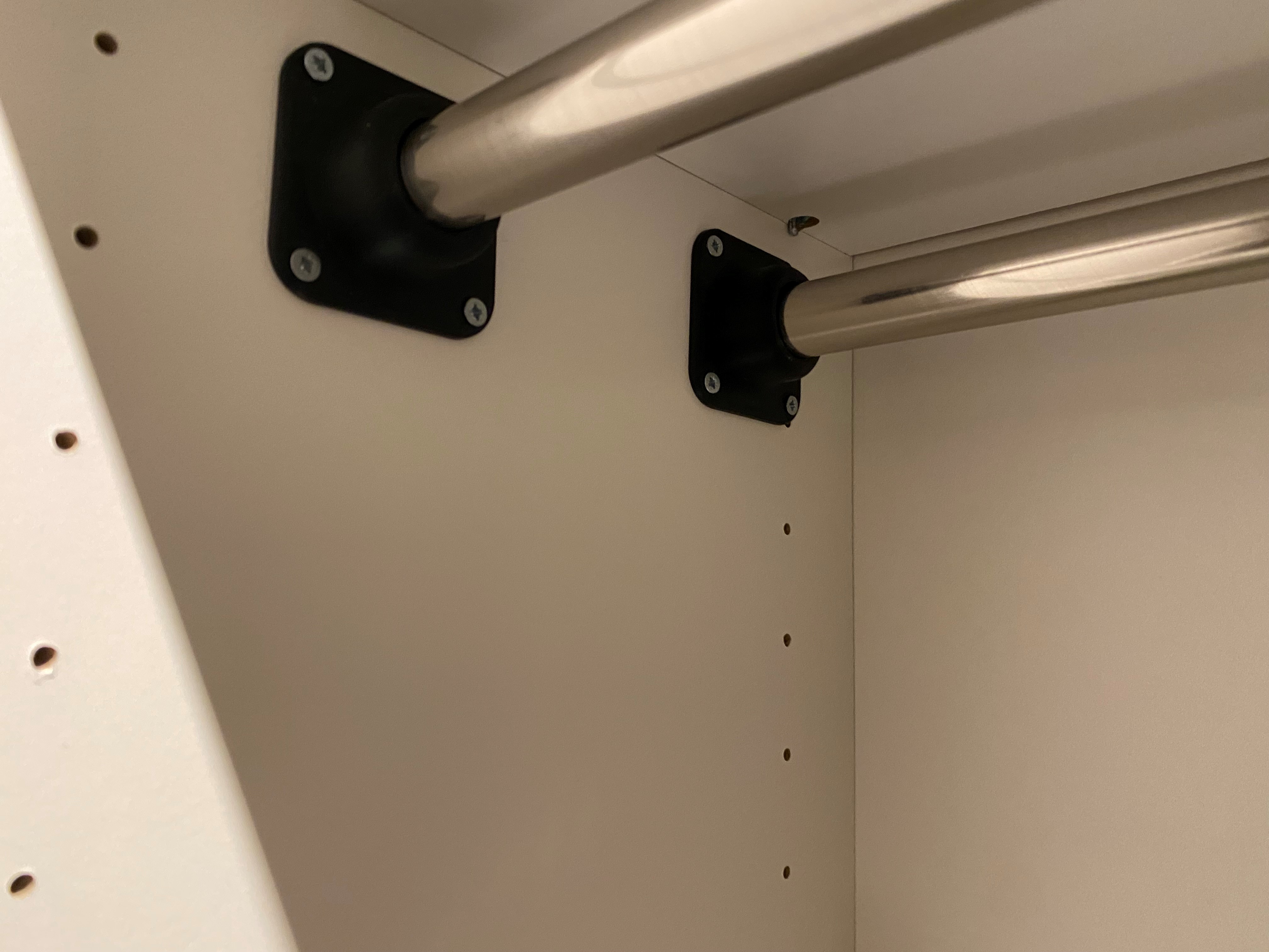 Ikea Billy pipe attachment by sash | Download free STL model ...