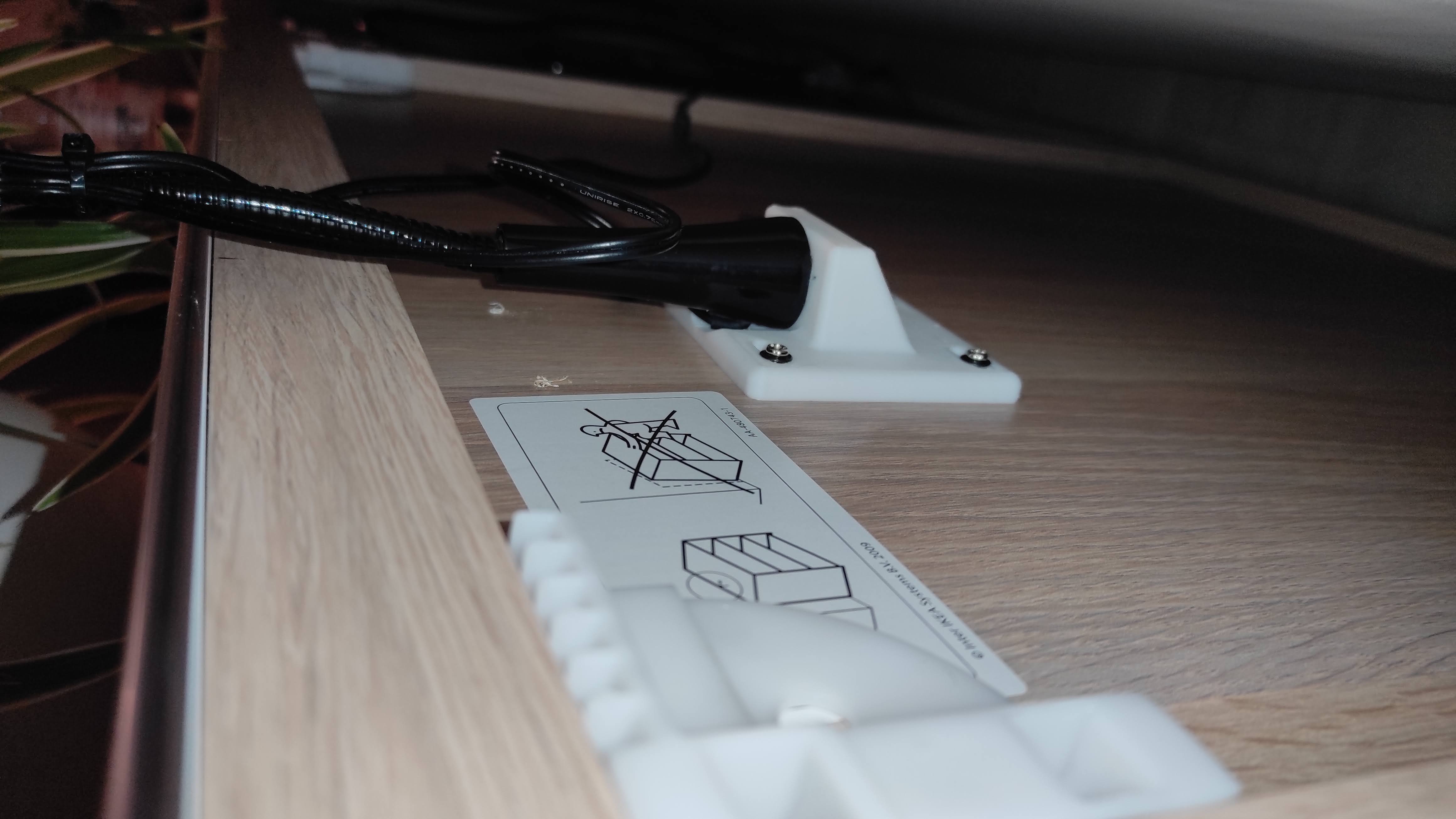 Ikea jansjo support for BESTA back panel by Fustopeloso | Download free ...