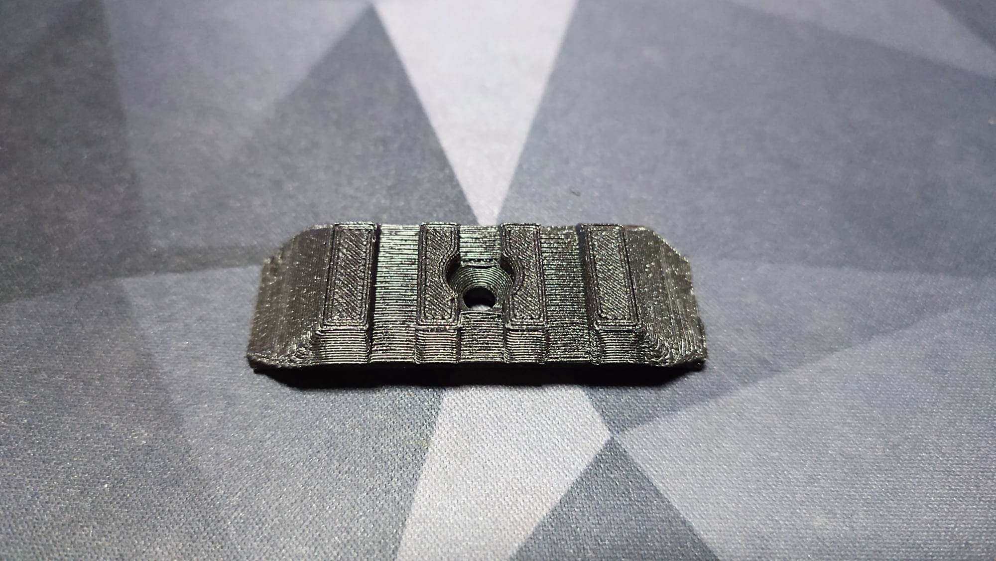 Airsoft keymod rail 35mm by Koddra | Download free STL model ...