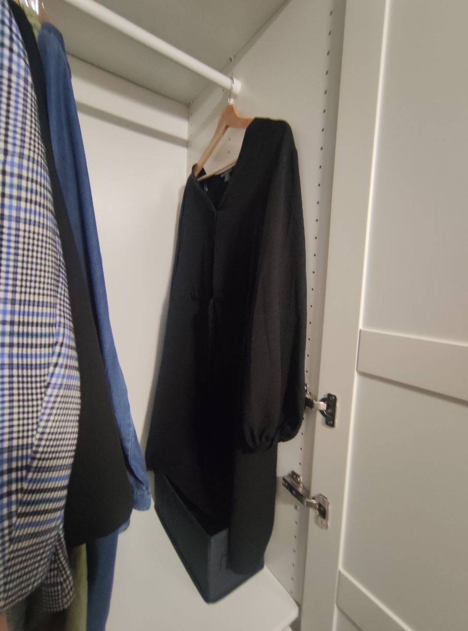 Space-saving clothes hangers models by Ljhtom (Javier Hernando ...