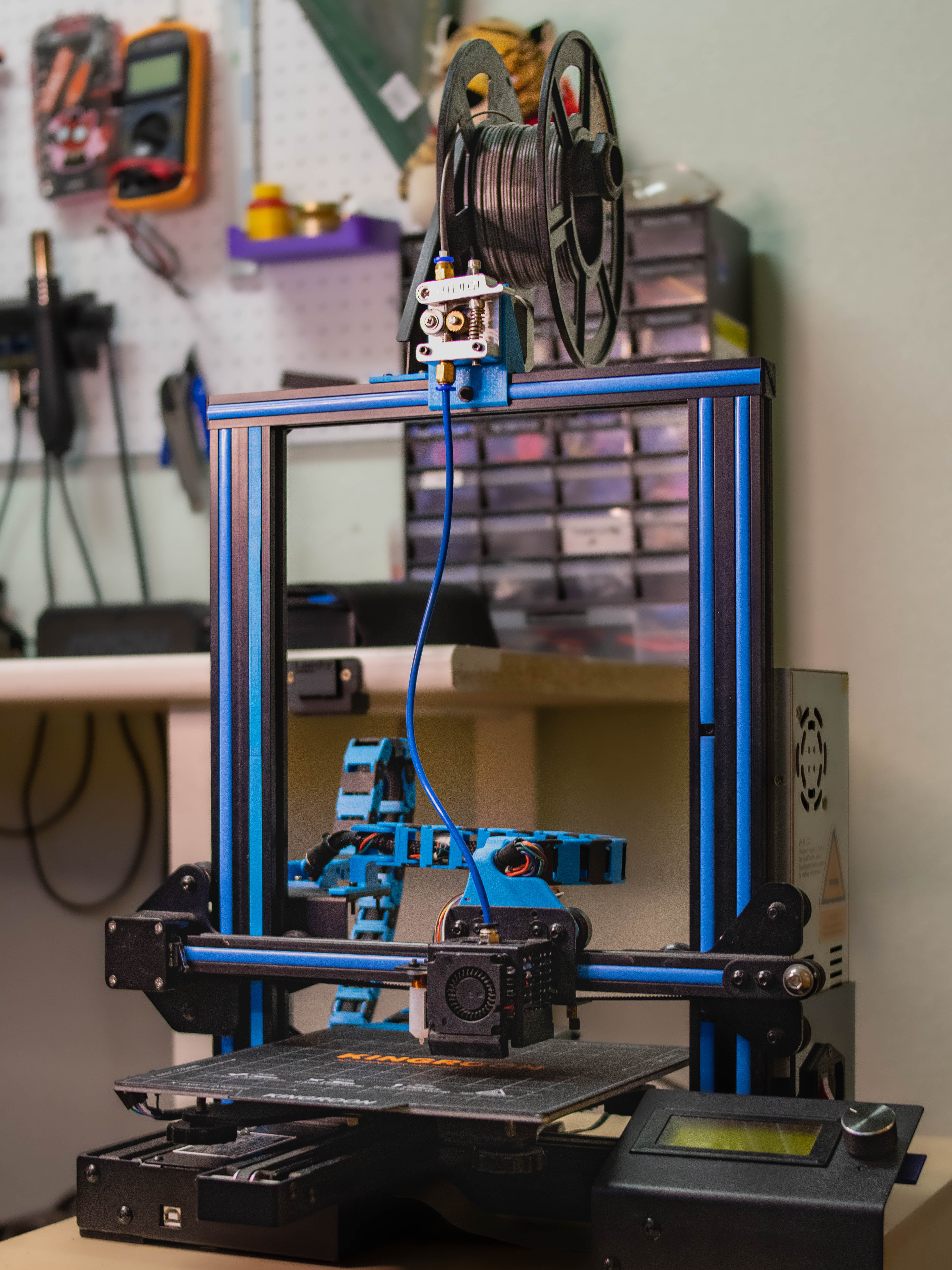 Geeetech A10 - Spool holder for top mounted extruder by UWU_Design ...