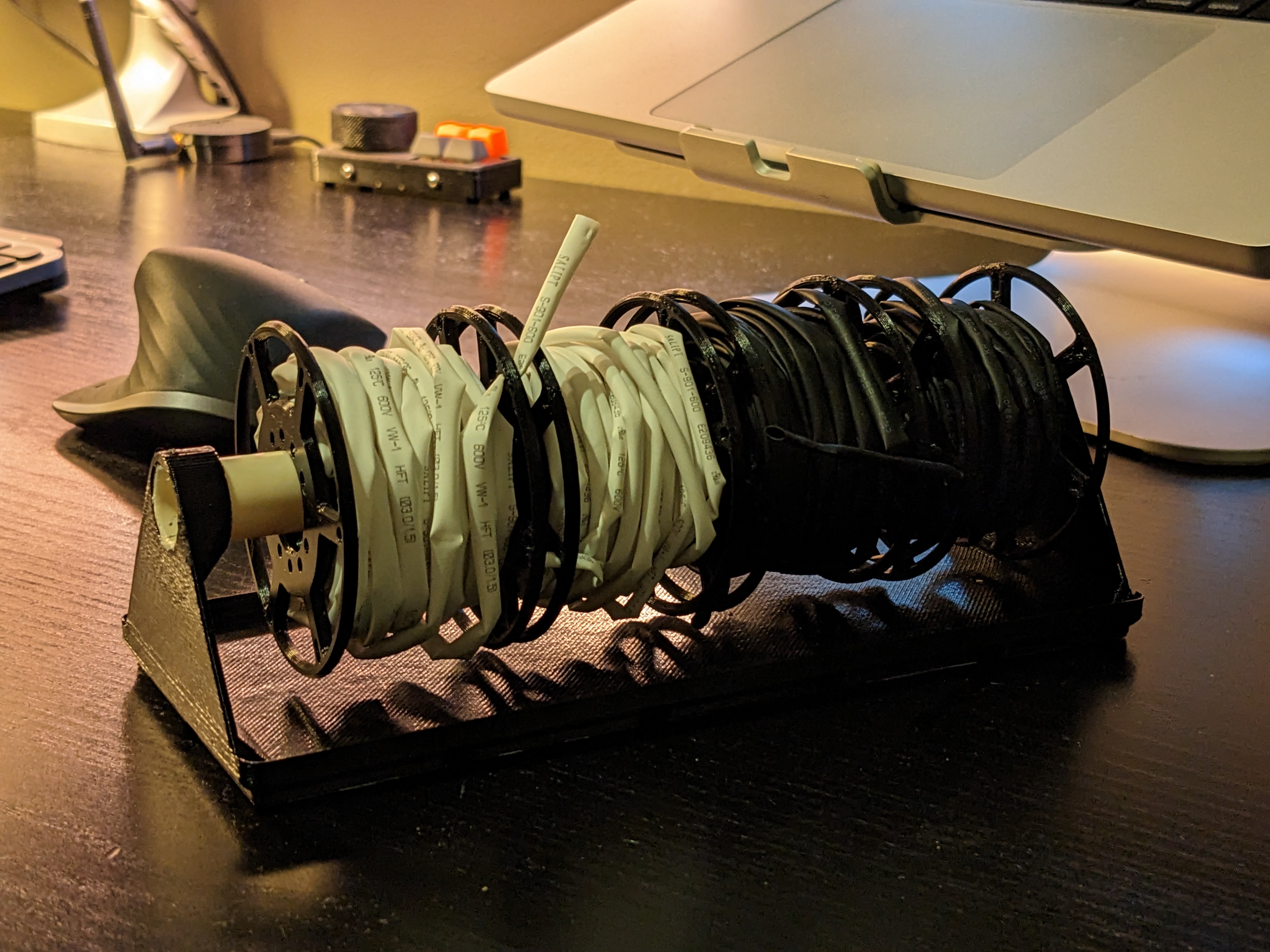 Gridfinity Cable Spool Holder by petrepa | Download free STL model ...