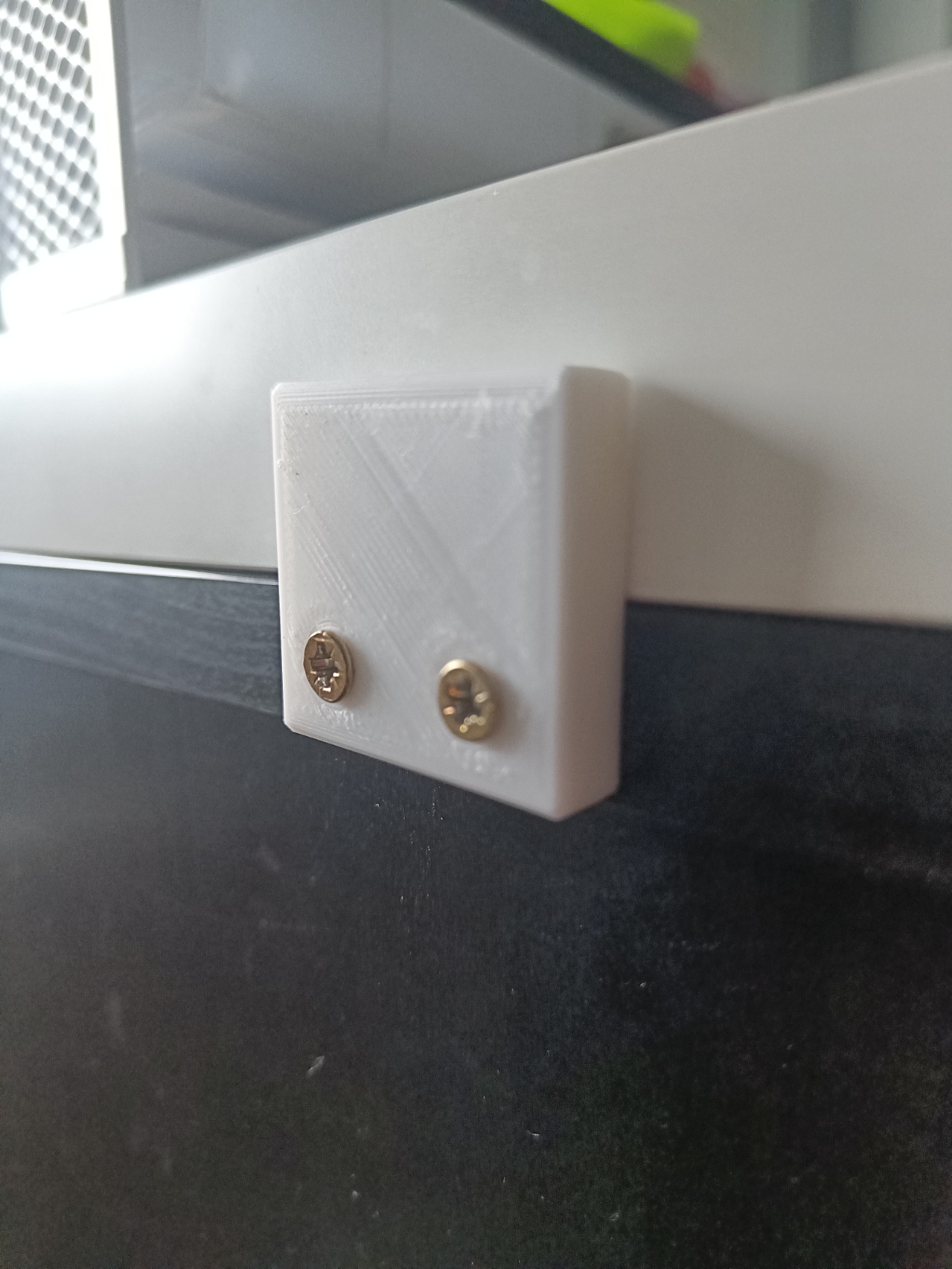 Desk Stopper by Tibo.P | Download free STL model | Printables.com