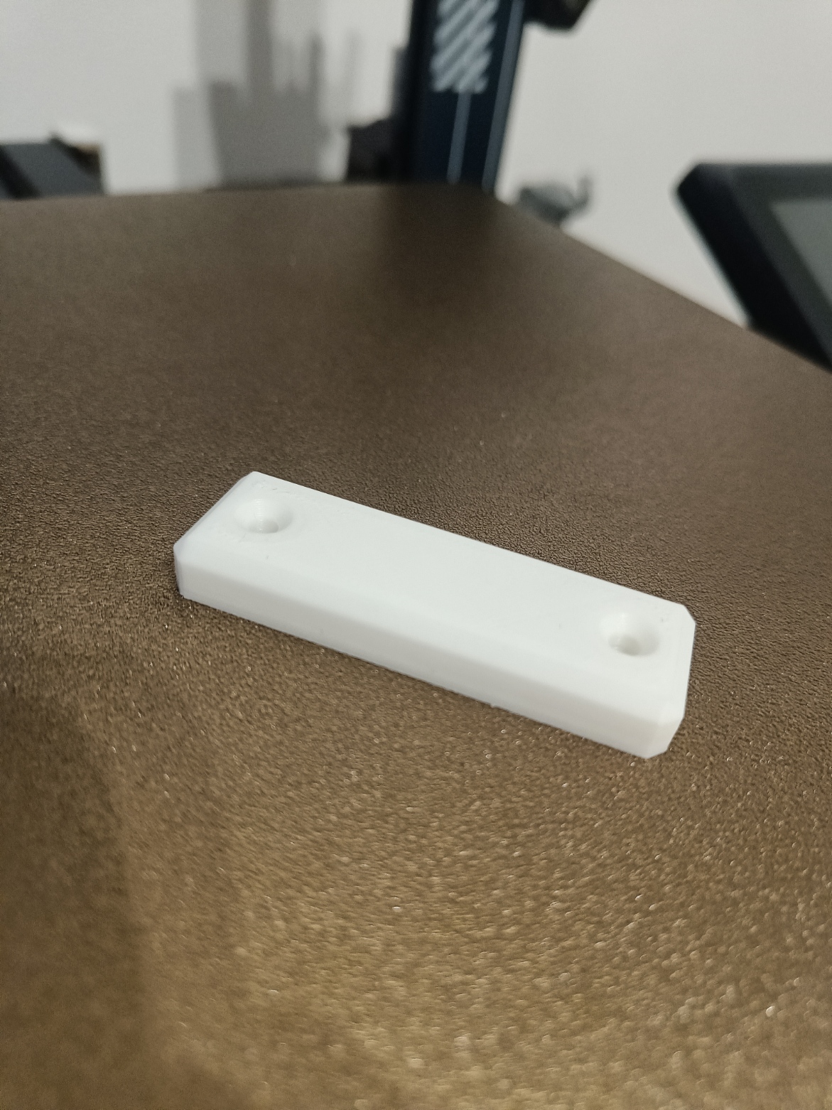 Desk Stopper by Tibo.P | Download free STL model | Printables.com
