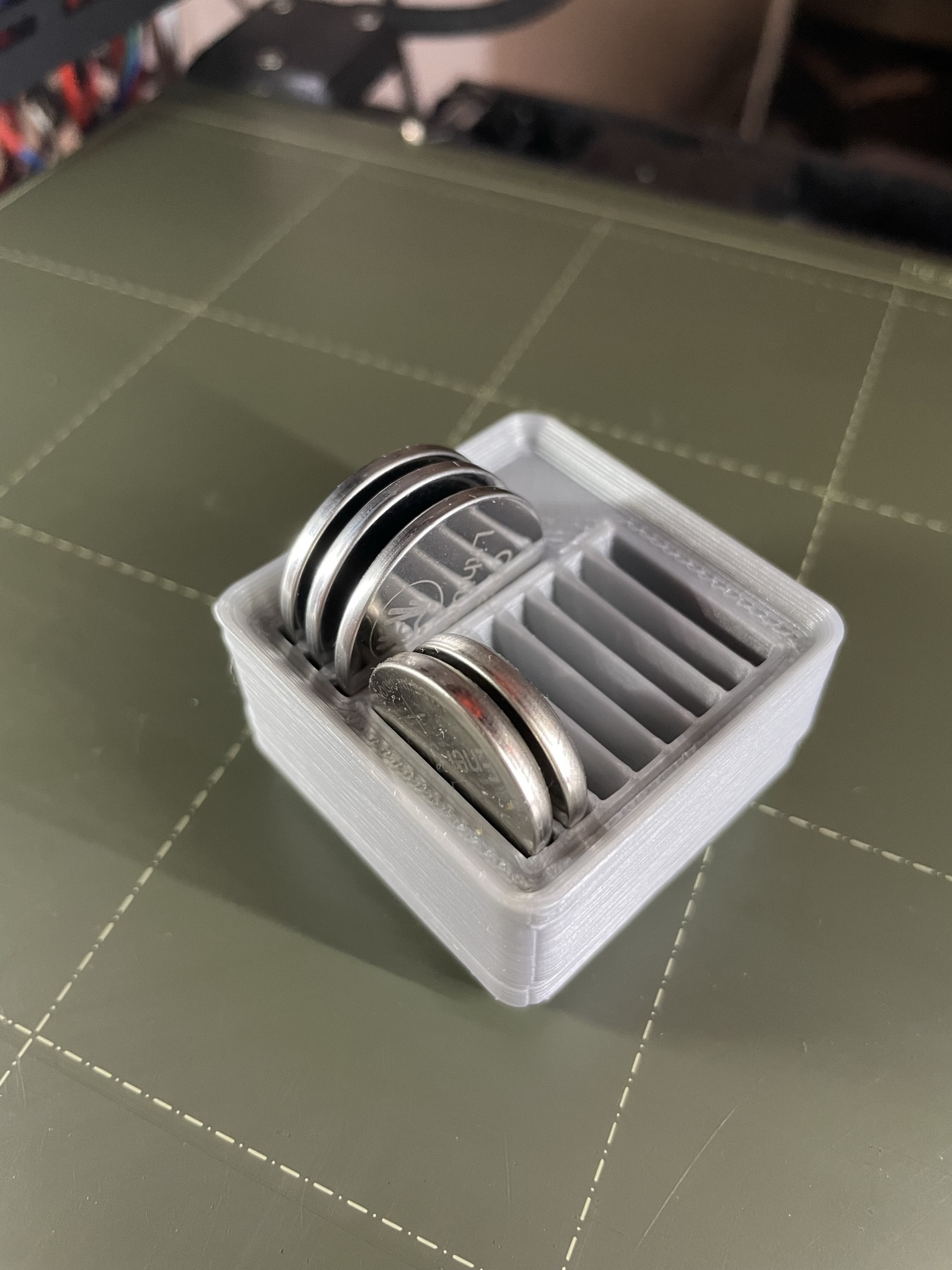 Gridfinity 1x1 Battery Storage CR2032 & CR2430 by scheff | Download ...