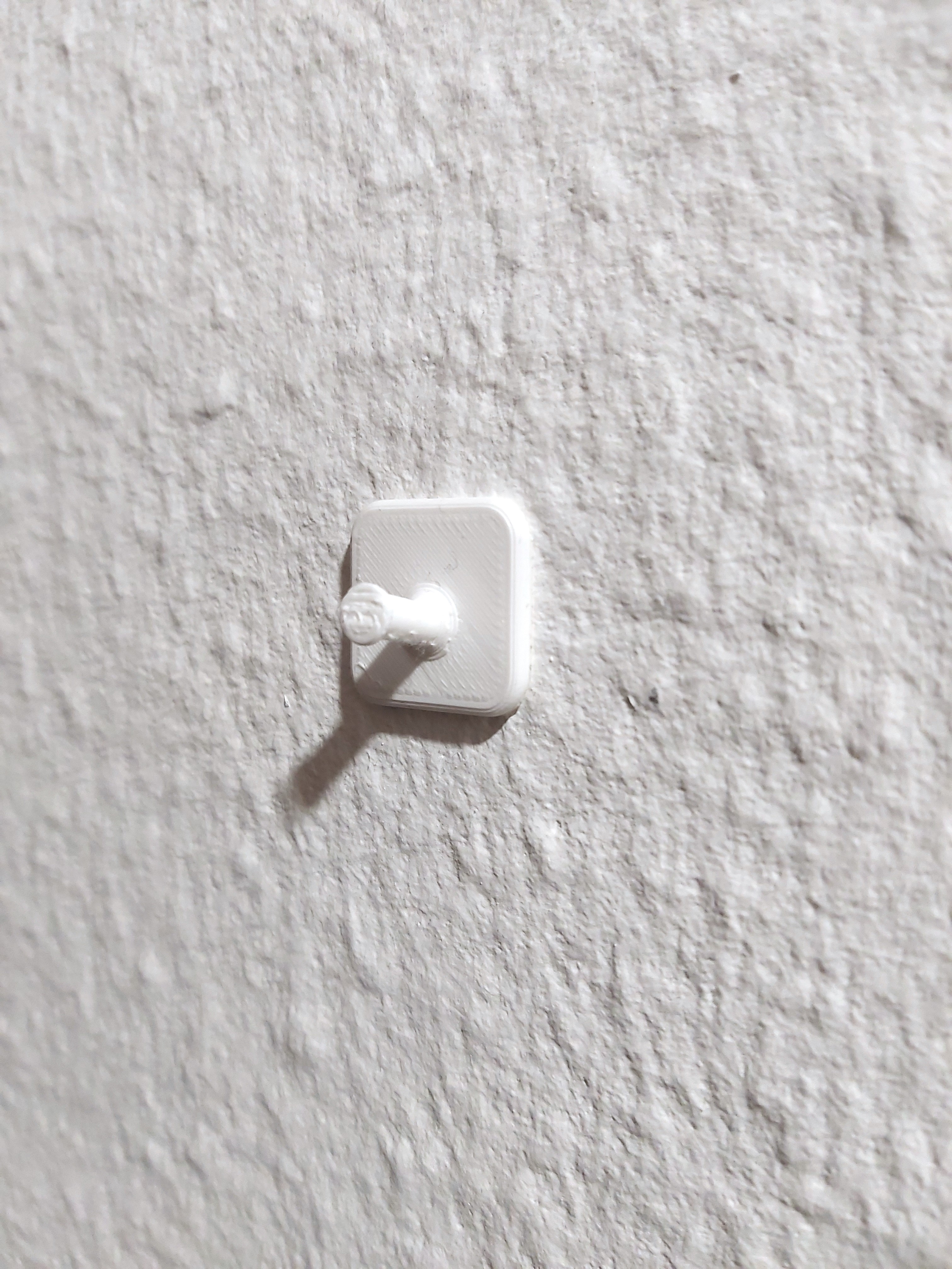 Hook for small, lightweigth picture frames by gskollnau | Download free ...