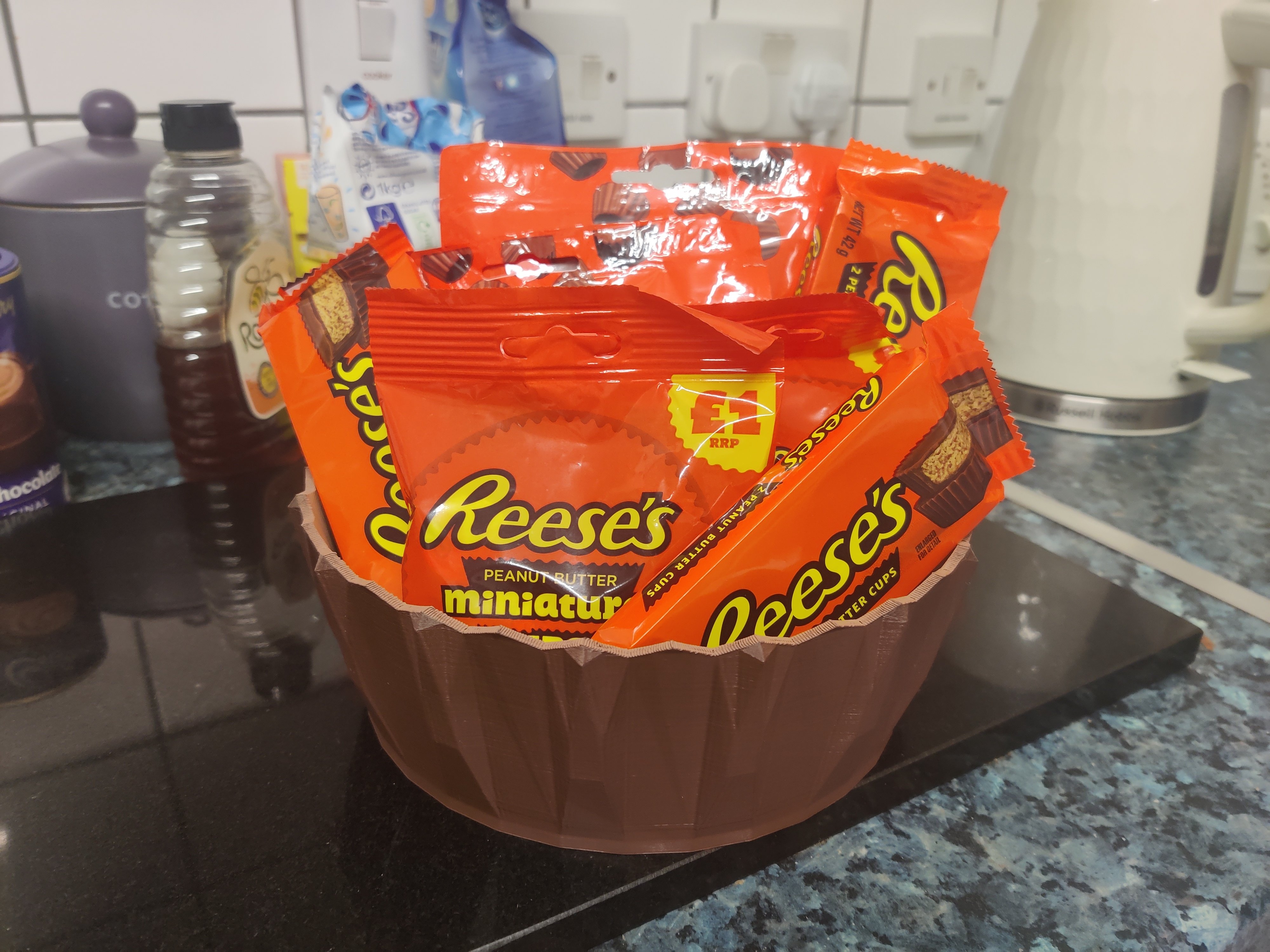 Reeses Peanut Butter Cup Bowl by MrGlayden | Download free STL model ...