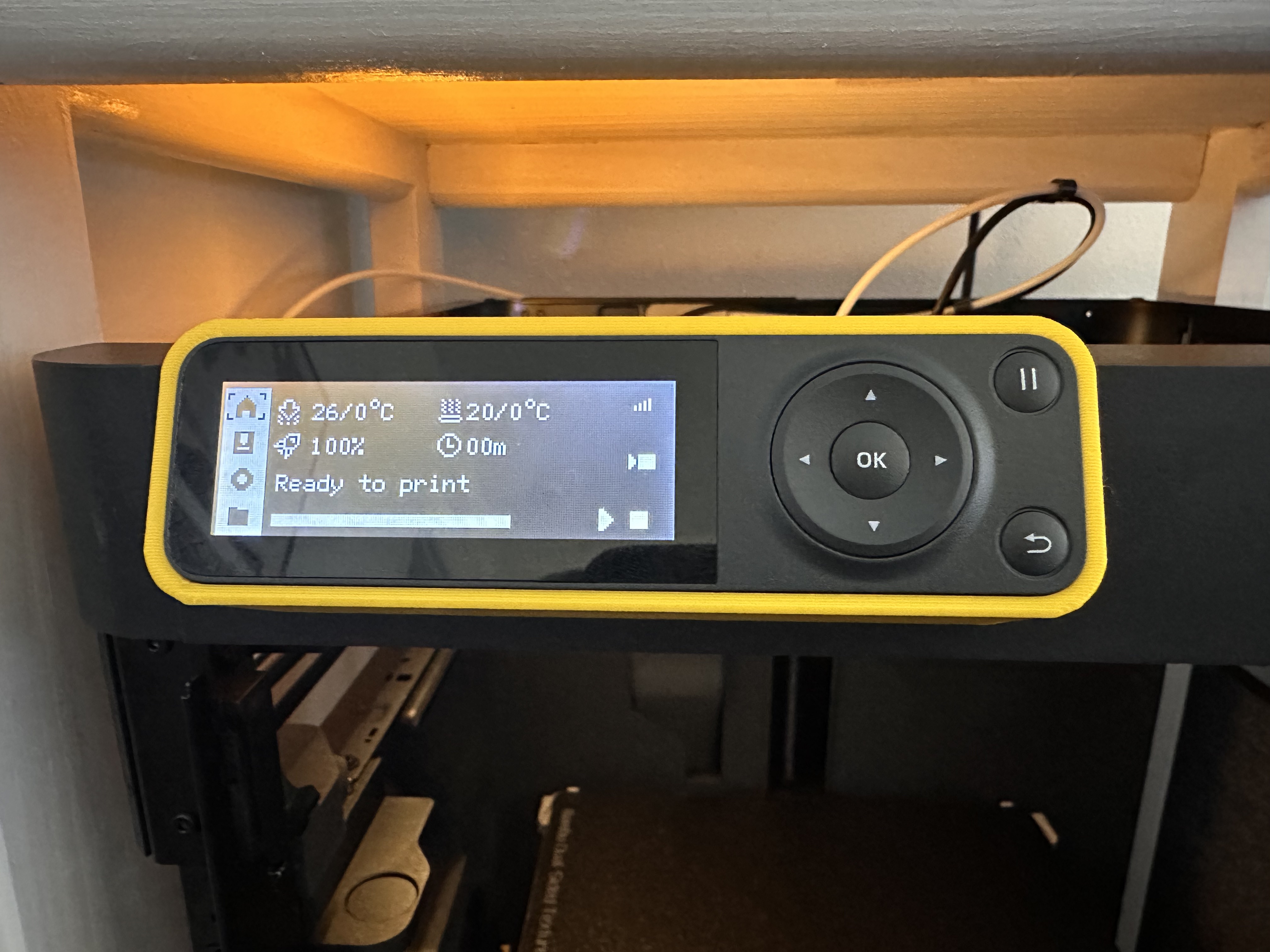 Bambu Lab P1P Screen Faceplate Frame by MorikoStyles | Download free ...