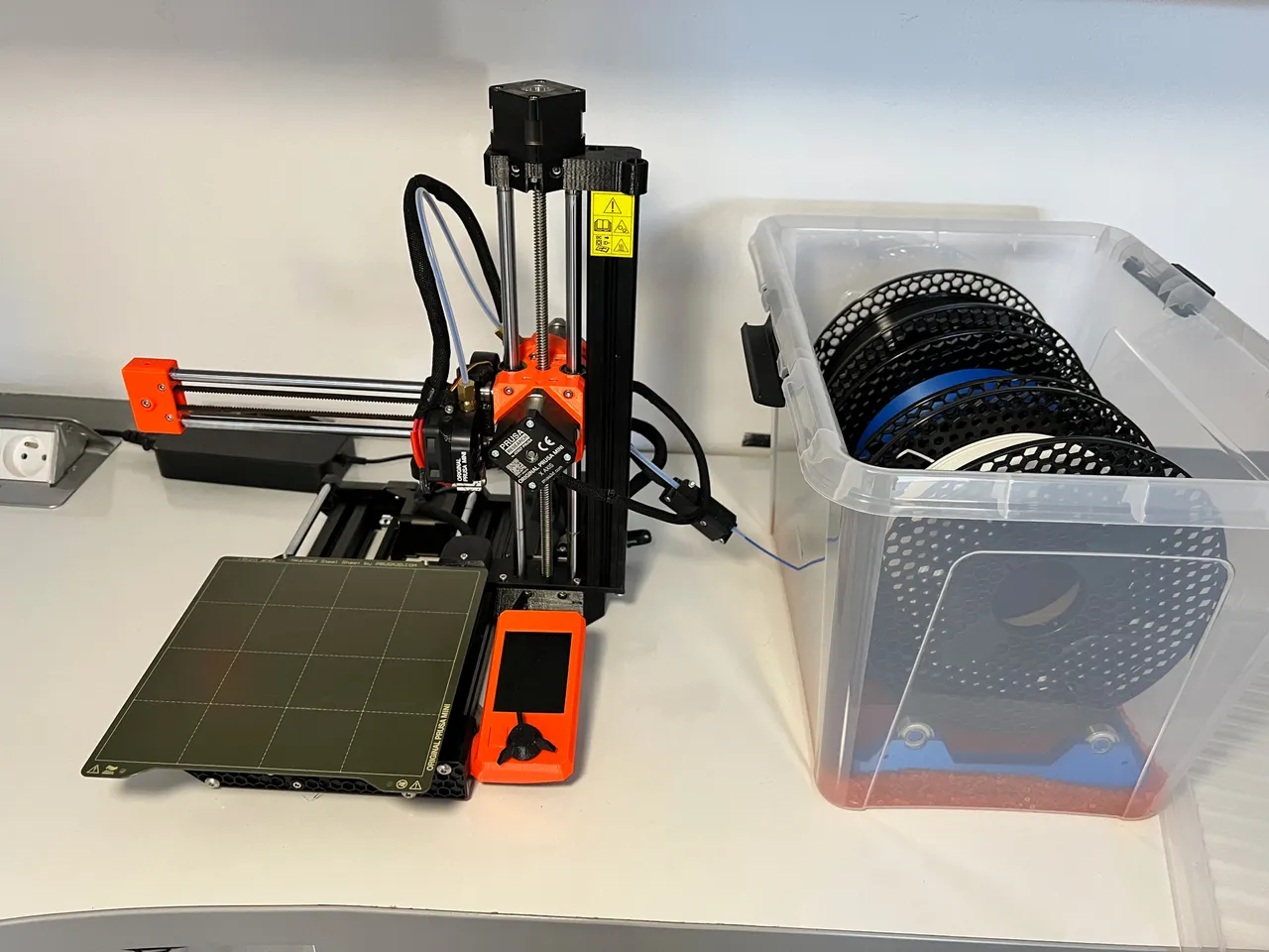 Filament Spool Roller (for MINI) by ToKu | Download free STL model ...