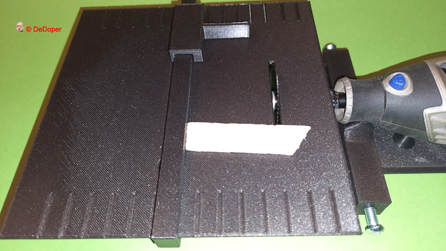 Dremel 3000 table saw with multi-purpose holder. by Dedoper | Download ...