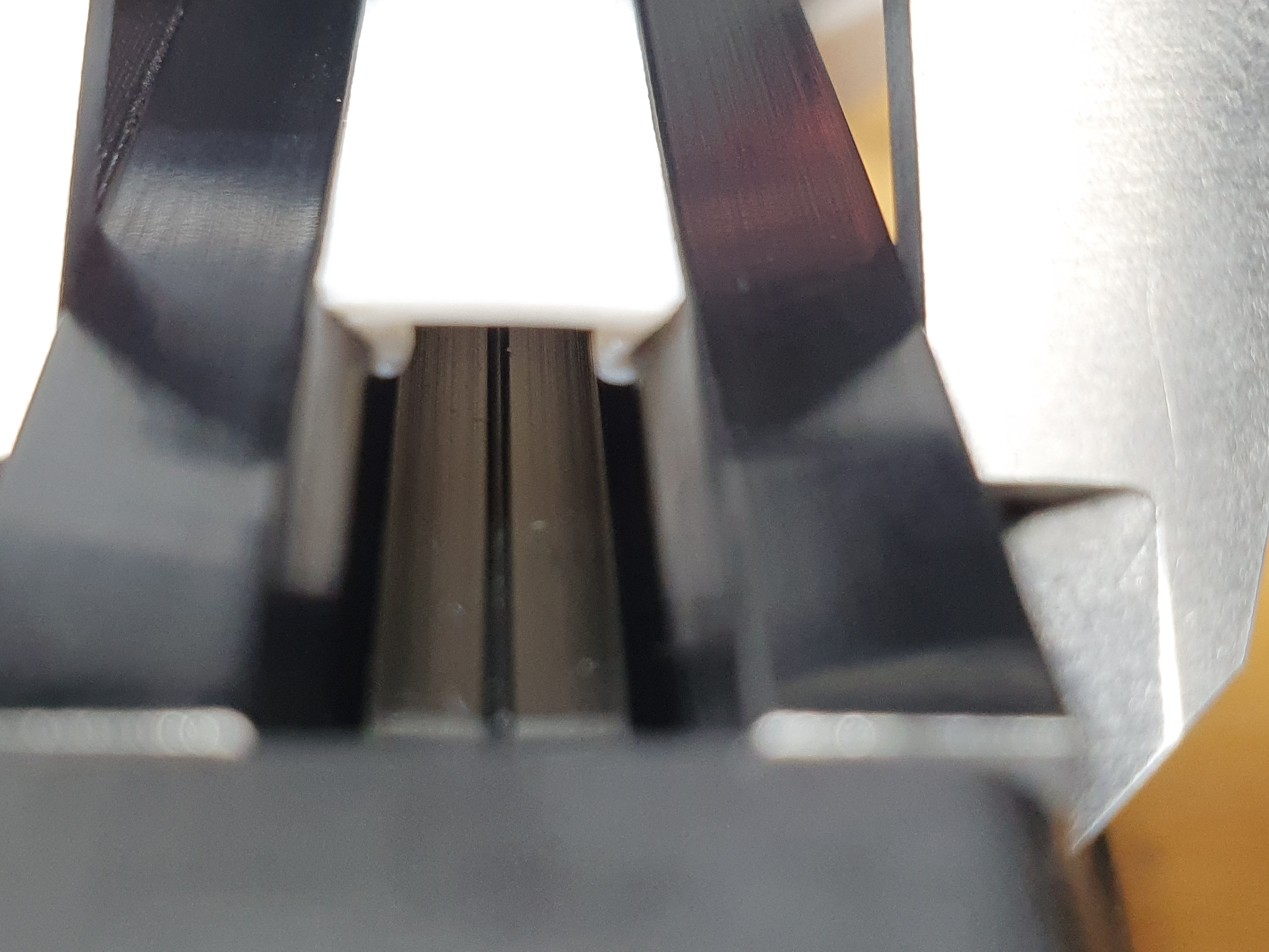 2020 v-slot Extrusion profil slot cover by Legufix | Download free STL ...