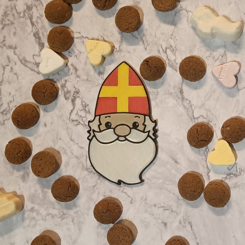 2D Sinterklaas by Guido L | Download free STL model | Printables.com