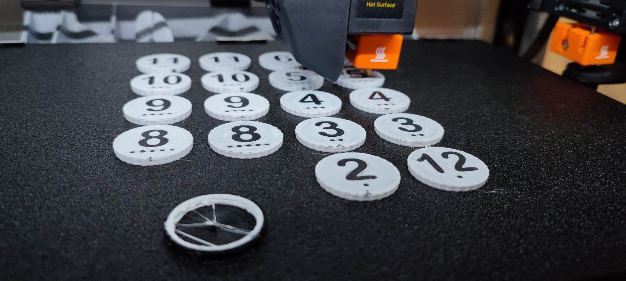 Catan tokens, numbers and numbers+letters von Dimitri De Cock ...