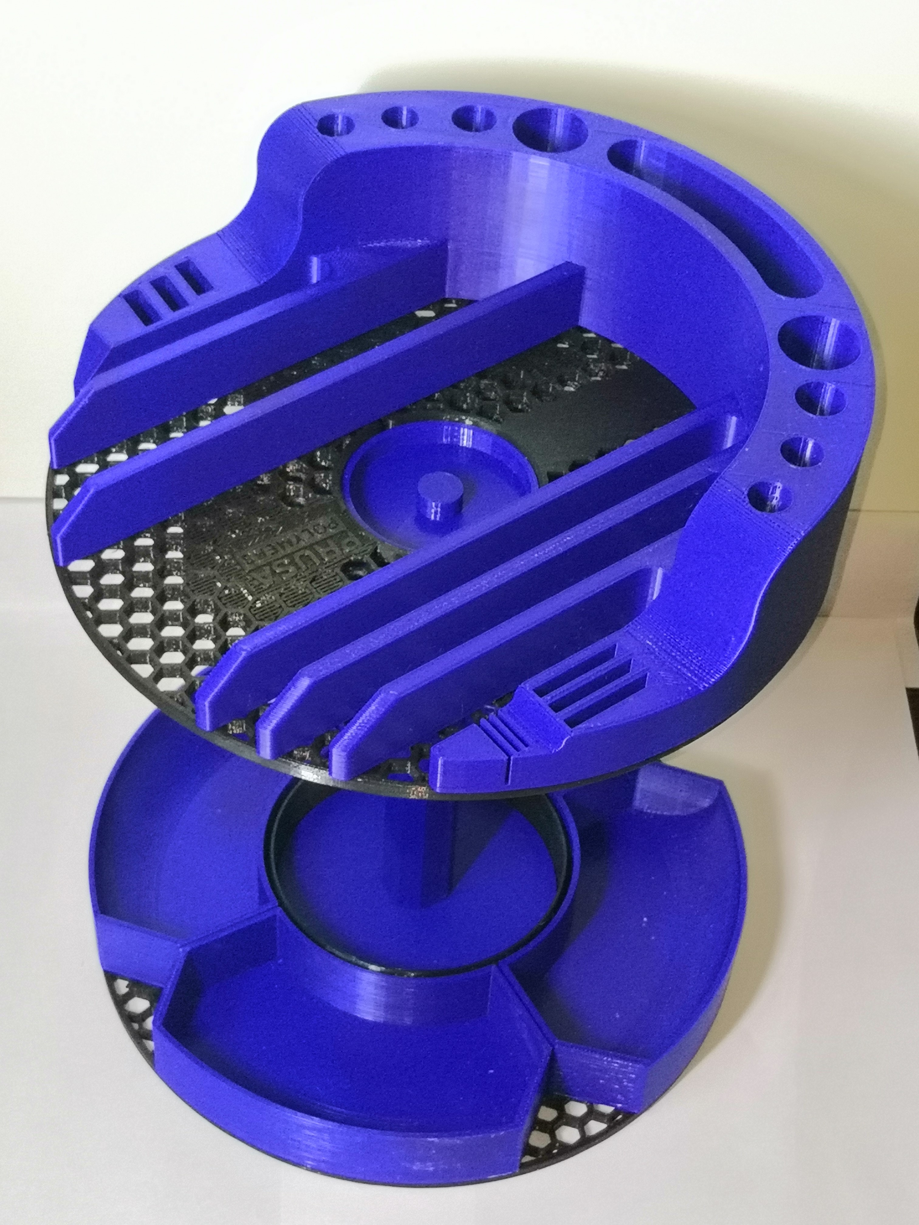 Deskbot : Super Desktop organizer : Fits all the spools by Sharad ...