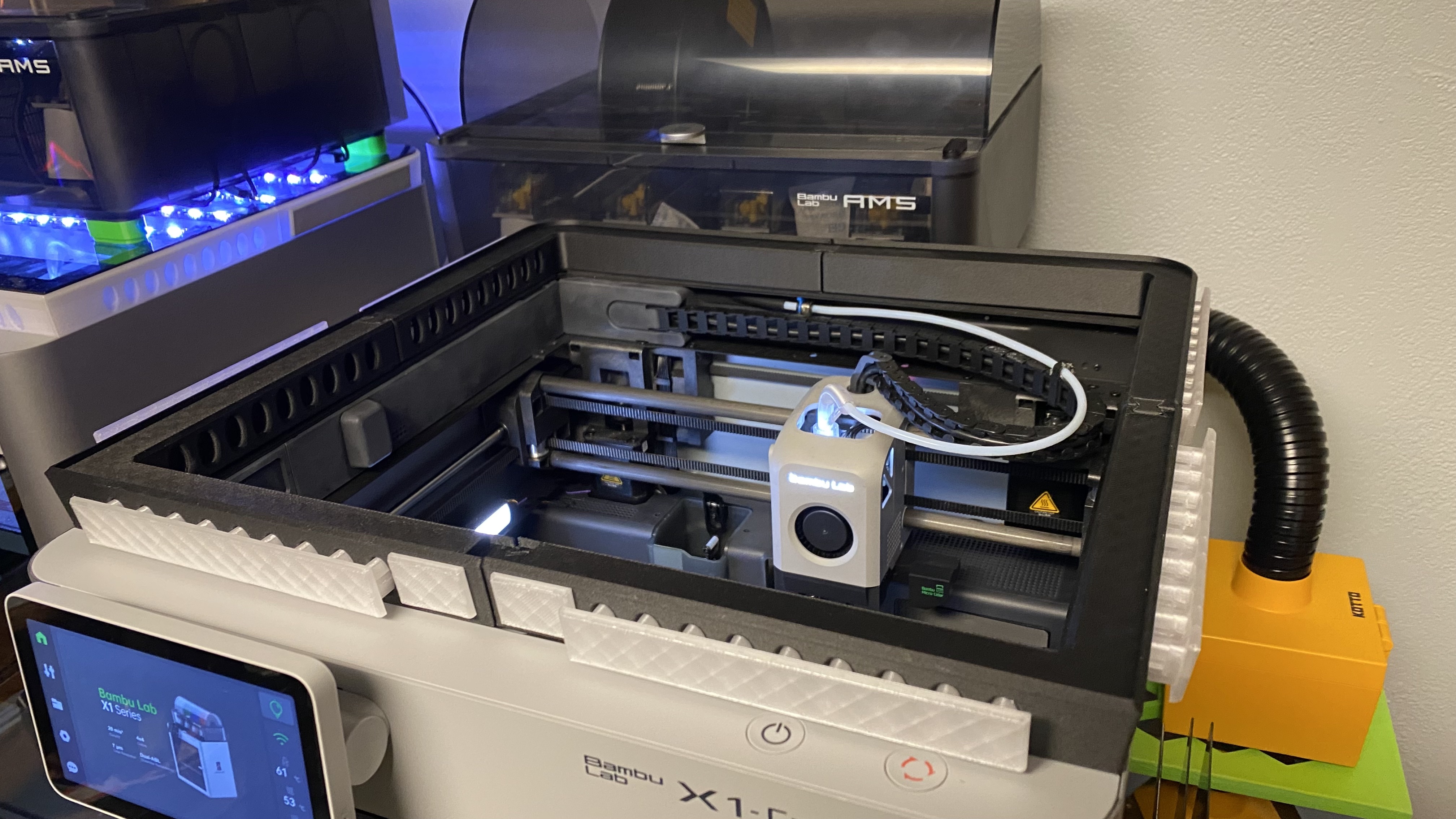 Bambu Lab X1-C P1P Vented Lid Riser by RockChewer | Download free STL ...