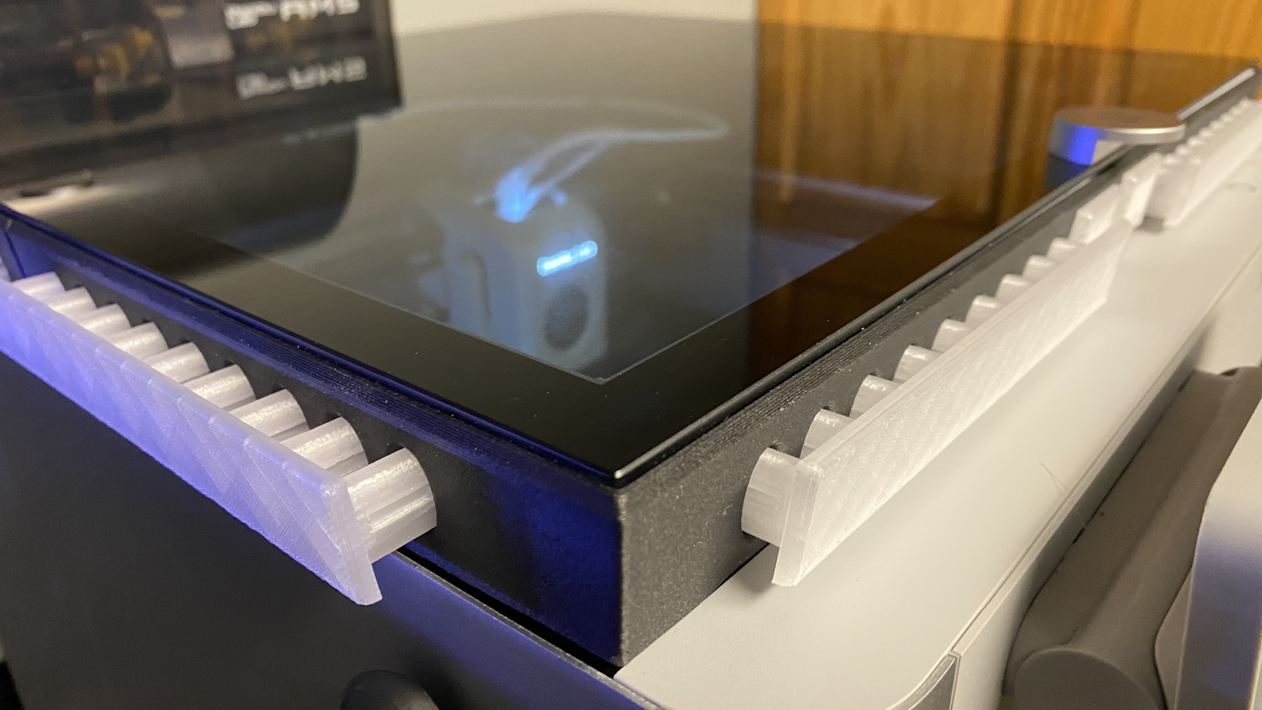 Bambu Lab X1-C P1P Vented Lid Riser by RockChewer | Download free STL ...