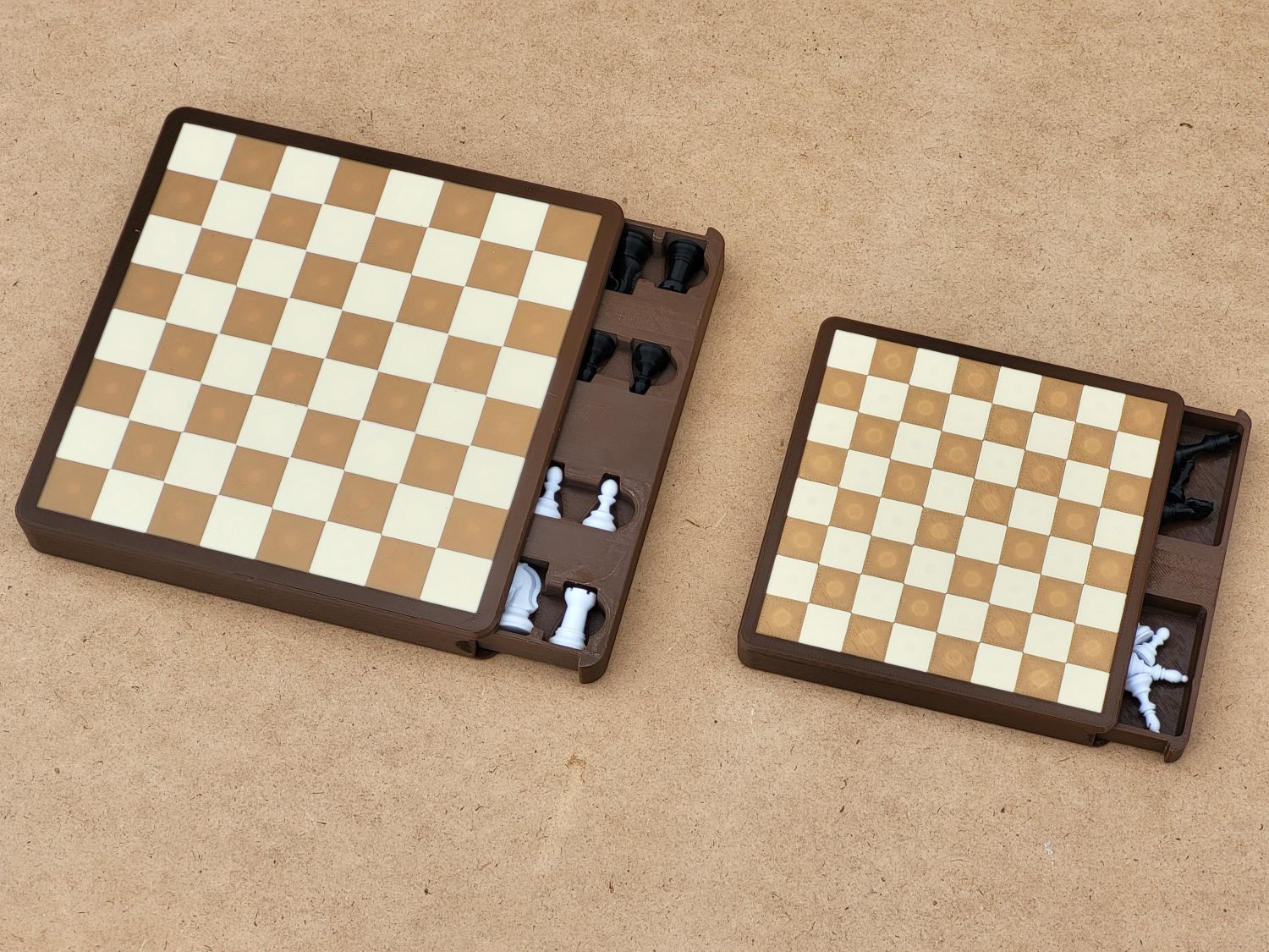 Chess - Portable Magnetic Travel Set par Beaver | Téléchargez ...