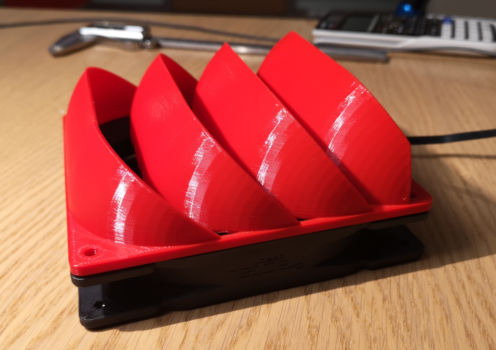 120/140mm fan deflector (STL+OpenSCAD) by BarsMonster | Download free ...
