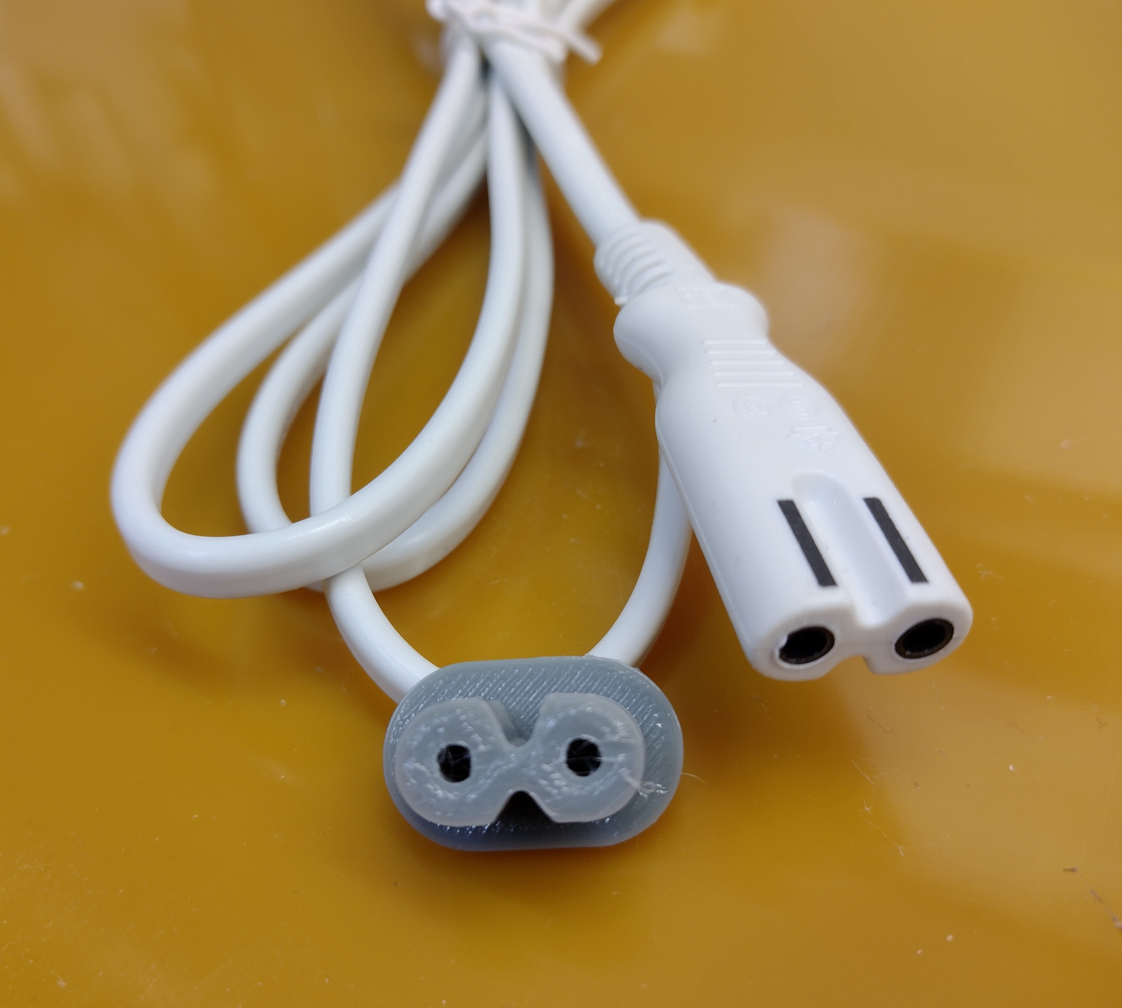 Plug for 230V connector by CAD-Guy | Download free STL model ...