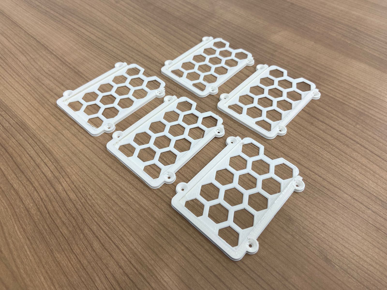 RFID card holder by Omar Senbisy | Download free STL model | Printables.com