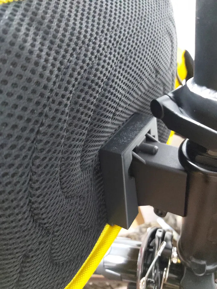Brompton Front Carrier Block Universal Adapter by BreakfastDeluxe ...
