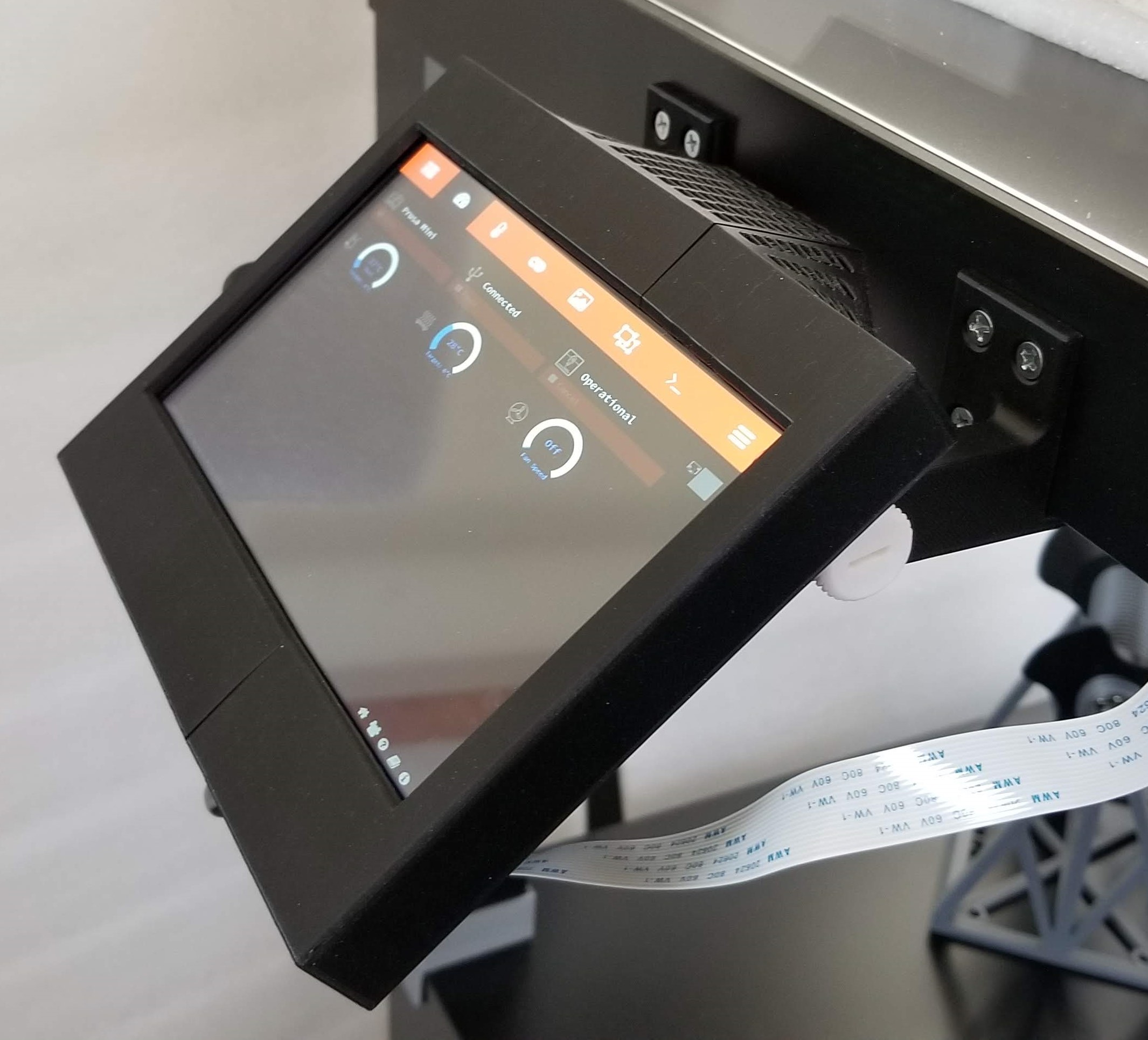 Pi4 7" LCD Case with fan by Bdaboy | Download free STL model ...