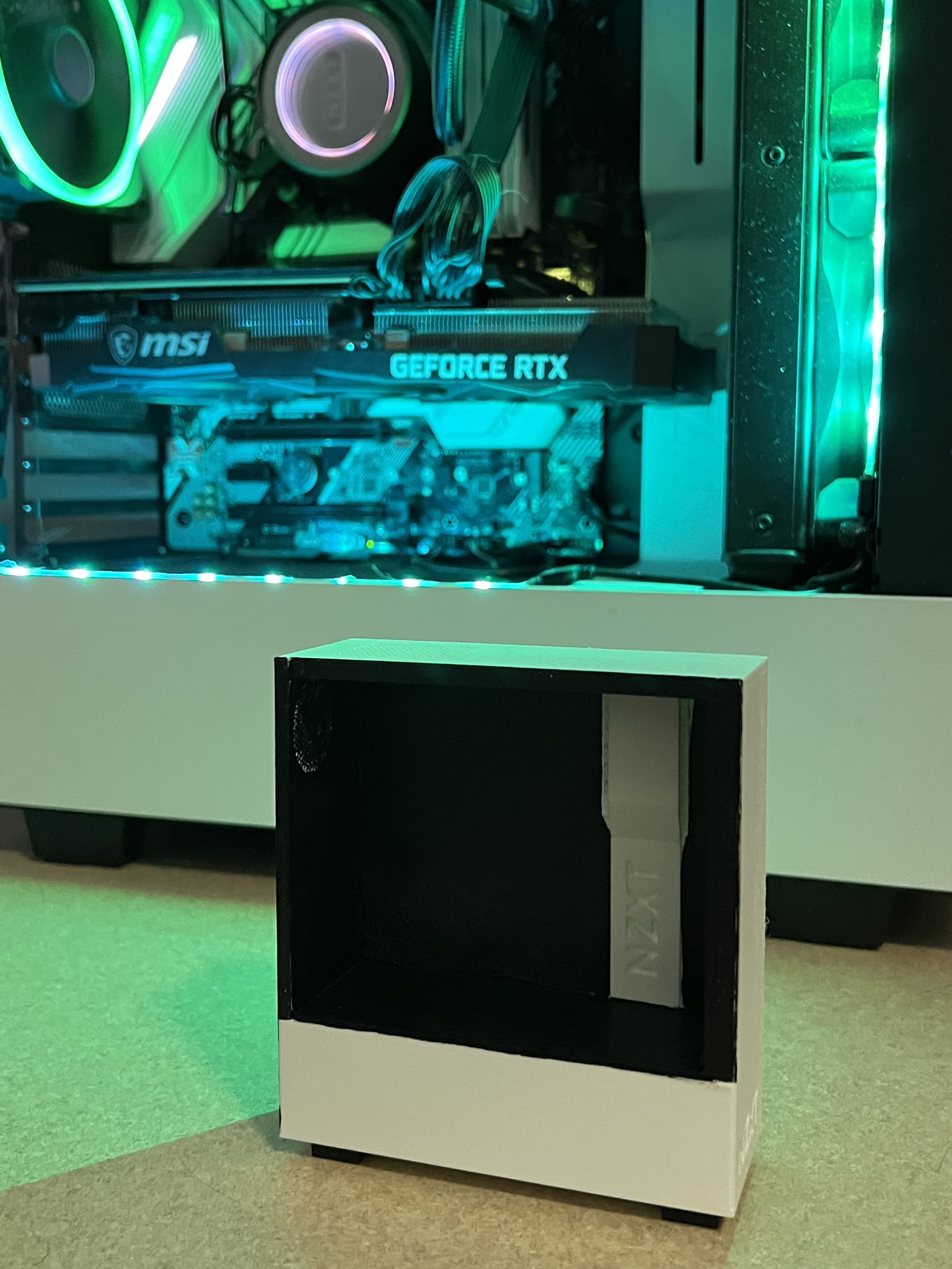 Mini NZXT PC Case Figurine by Henry3DPrinting | Download free STL model ...