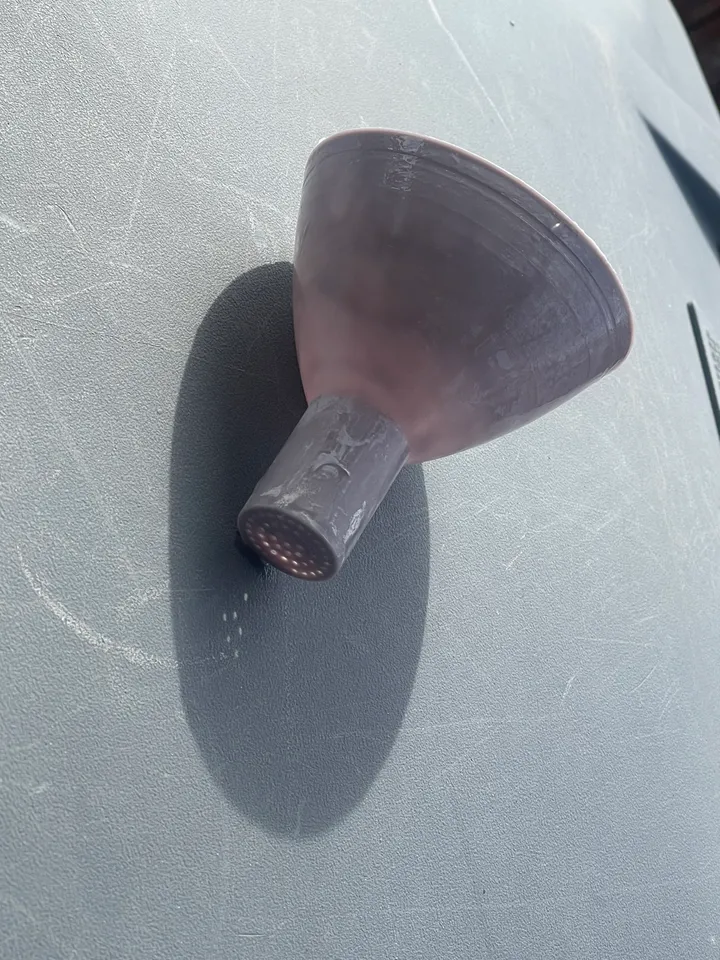 Resin funnel with filter end by DRE | Download free STL model ...