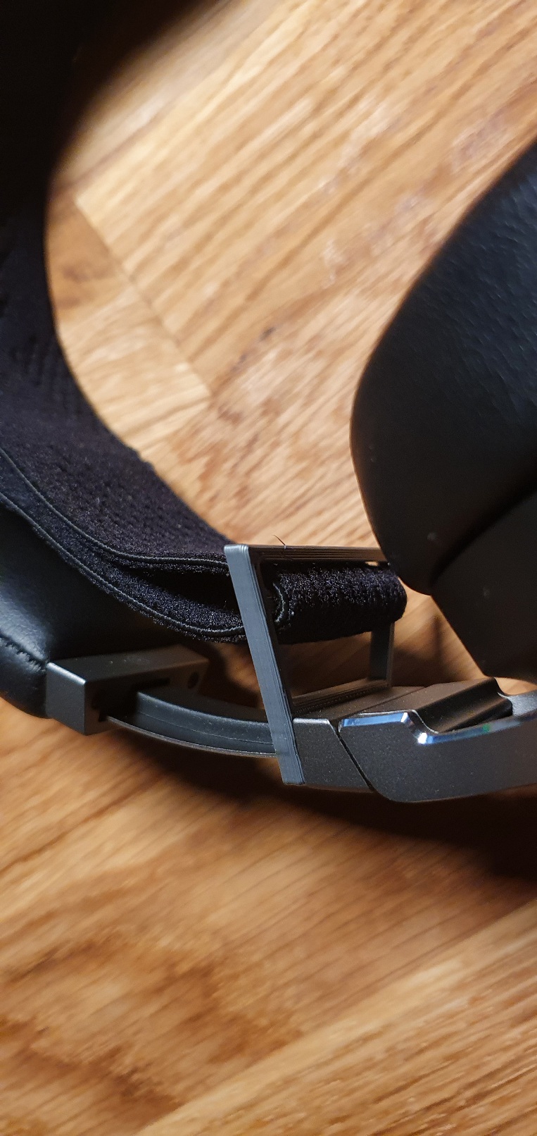Corsair Virtuoso SteelSeries Headband Adapter by David E. C. Kopczynski ...