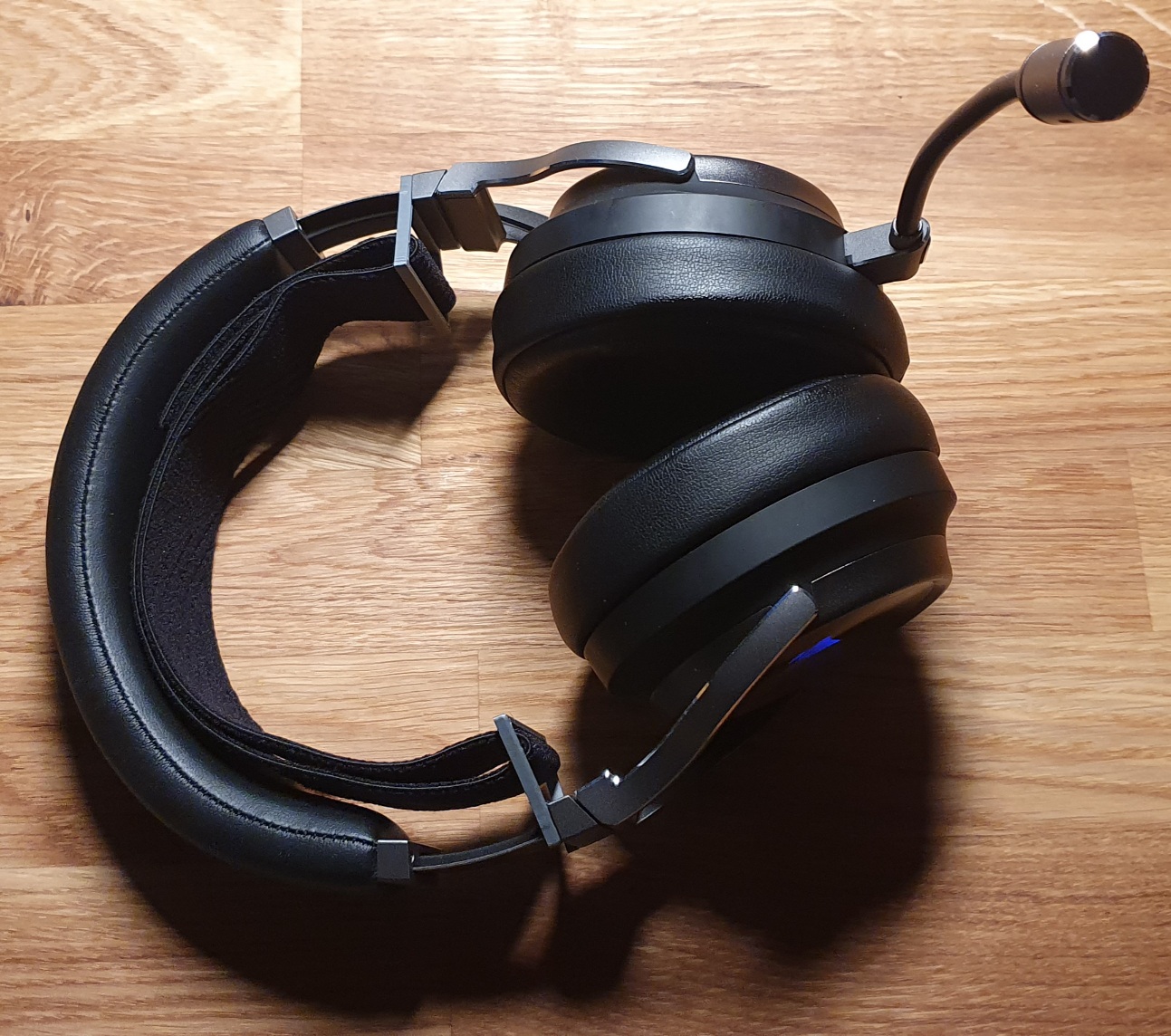 Corsair Virtuoso SteelSeries Headband Adapter by David E. C. Kopczynski ...
