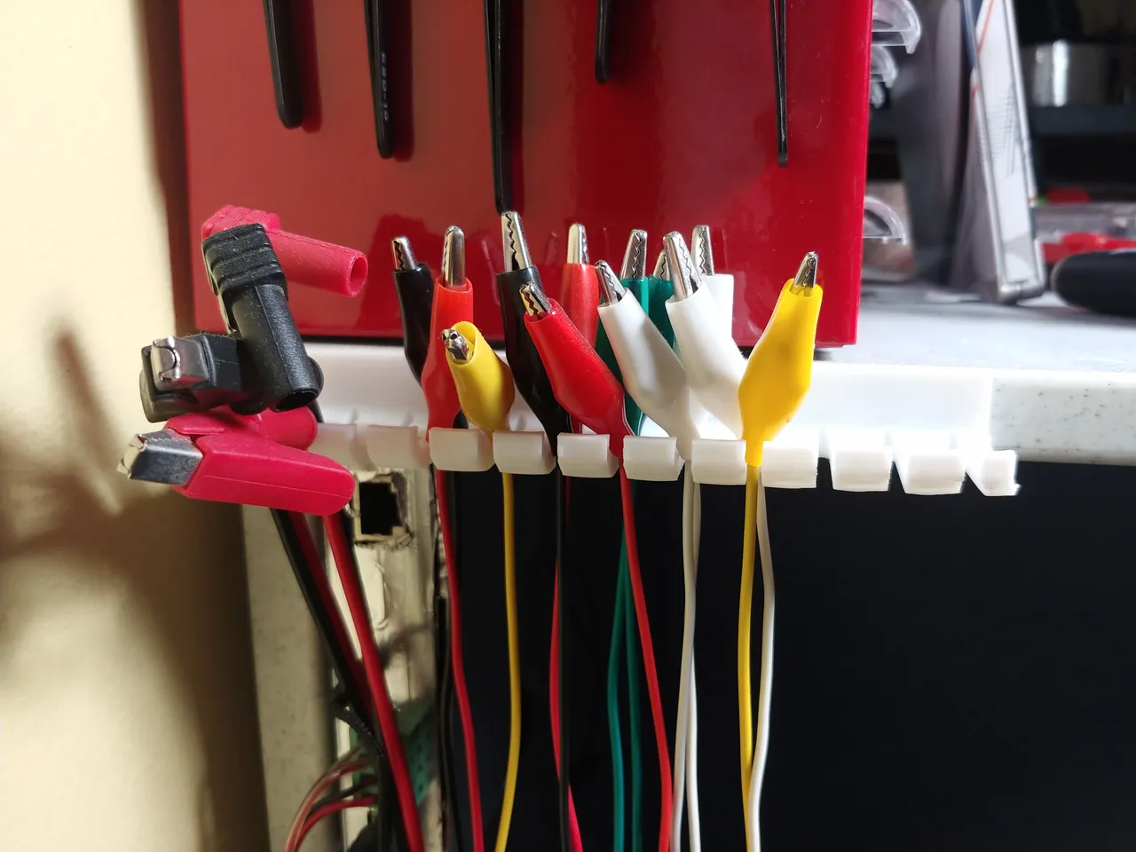 cable/aligator clip hanger by Martin Šilpoch | Download free STL model ...