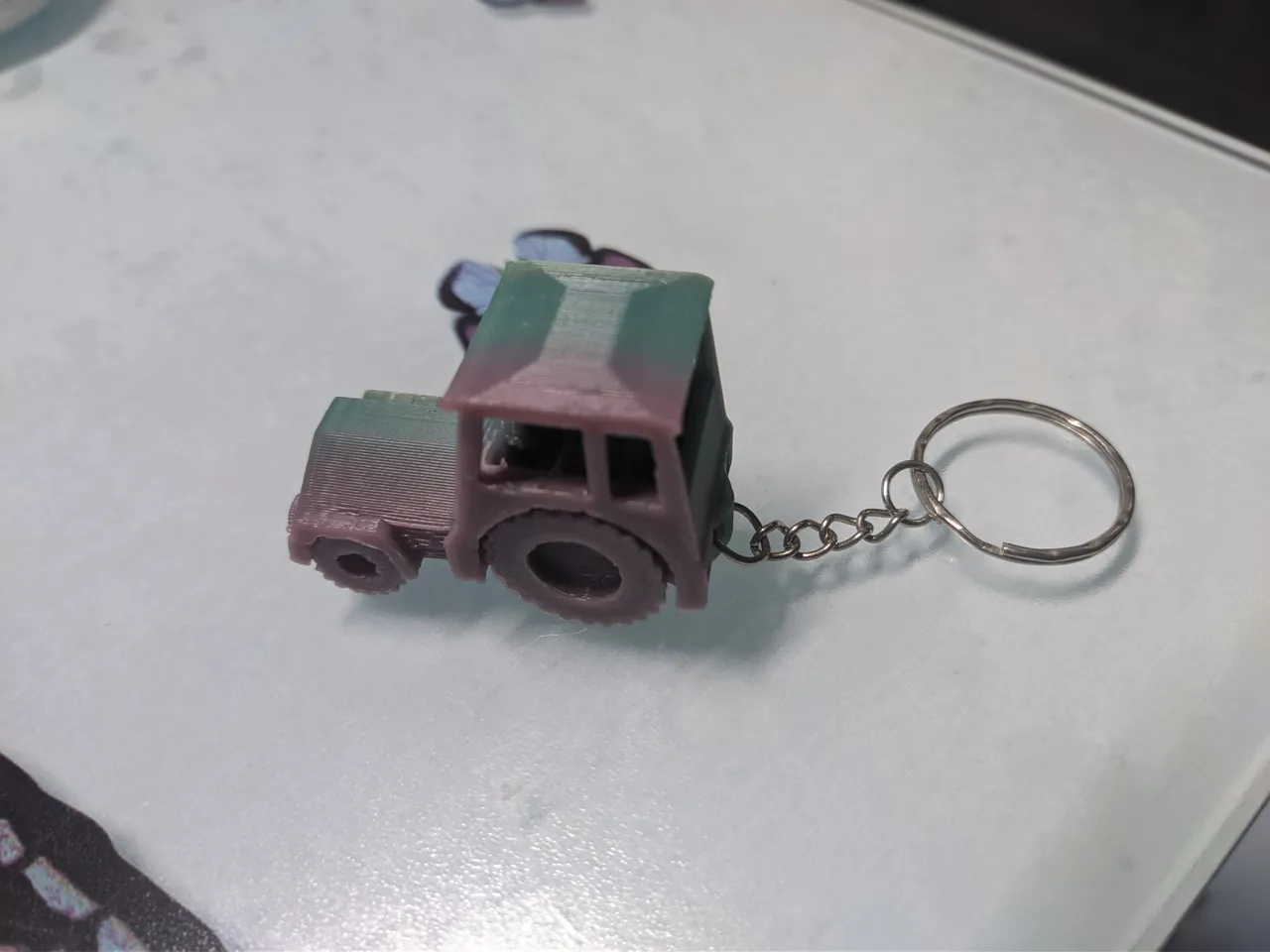 Tractor keychain by Spekkie | Download free STL model | Printables.com