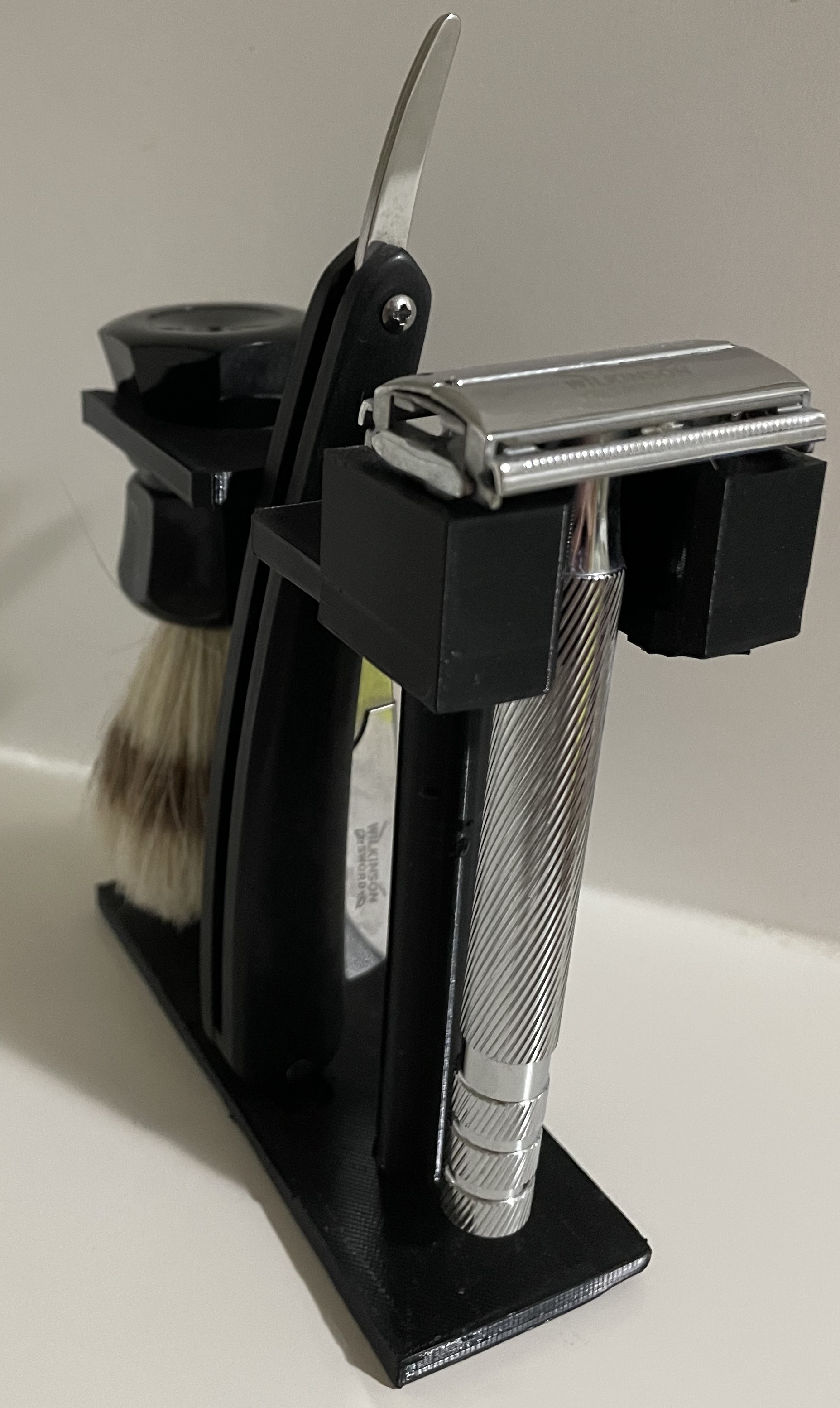 wilkinsons sword razor stand by 3D maker | Download free STL model ...