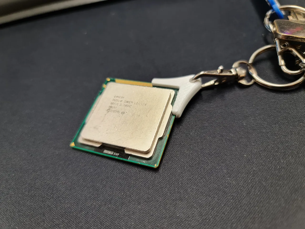Intel CPU Keyring by ThattCatto | Download free STL model | Printables.com