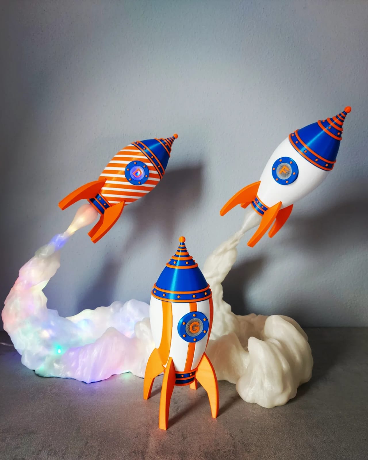 Rocket multicolor remix lamp with customizable glass by Omega3dProject ...