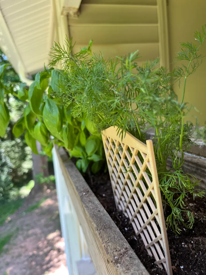 Miniature Lattice for Plant Support by Peterson Daughtry | Download ...