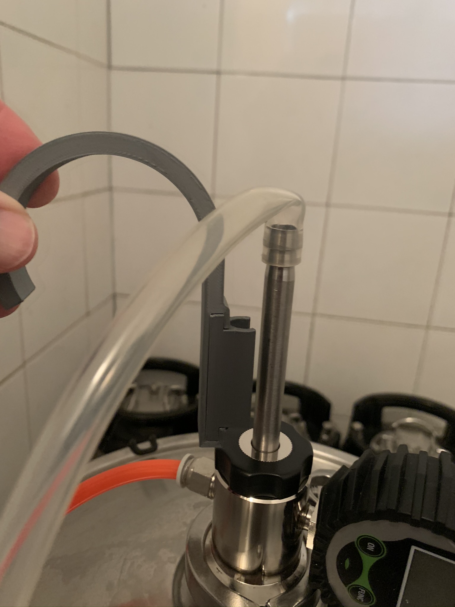 Brew Pipe Guide by Ooze | Download free STL model | Printables.com