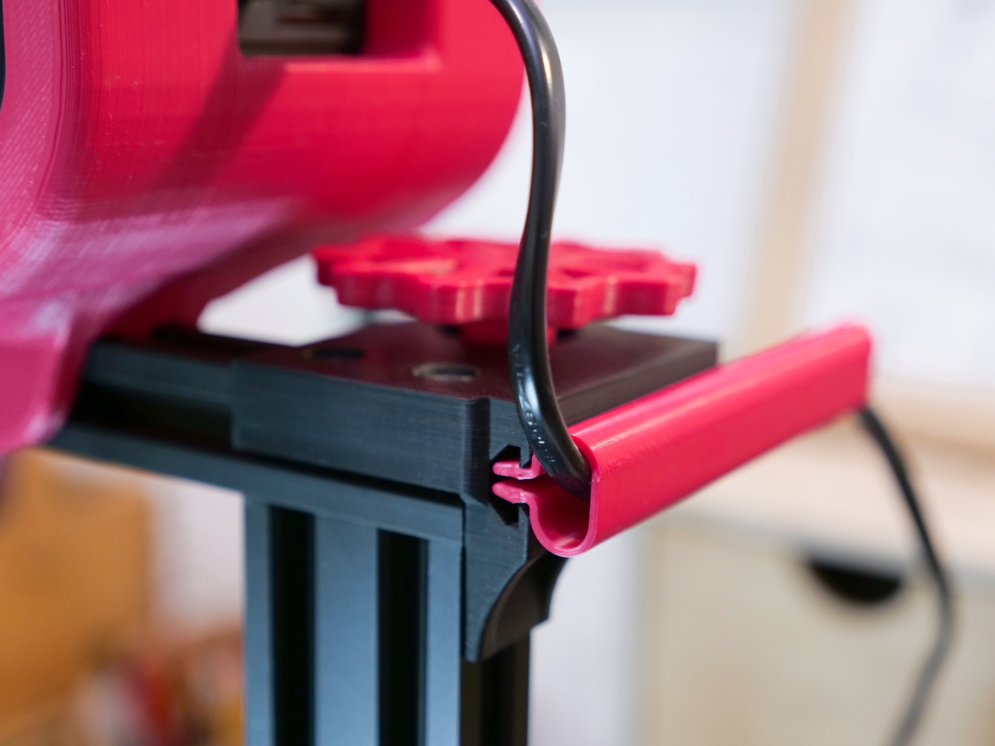 Right Side Z-Stabilizer with Cable Guide for Dual-Z Ender 3 by Polly ...