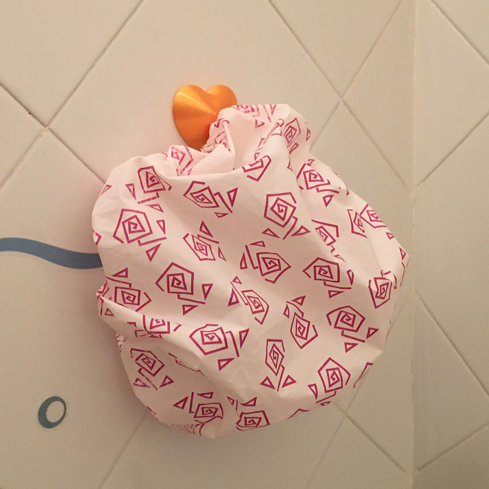 Heart-Shaped Shower Cap Hanger by Chya | Download free STL model ...