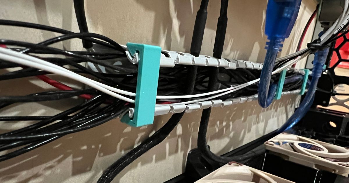 8mm Clip for Wiring Ducts / Raceway Cable (20mm H x 25mm W) by Kevin ...