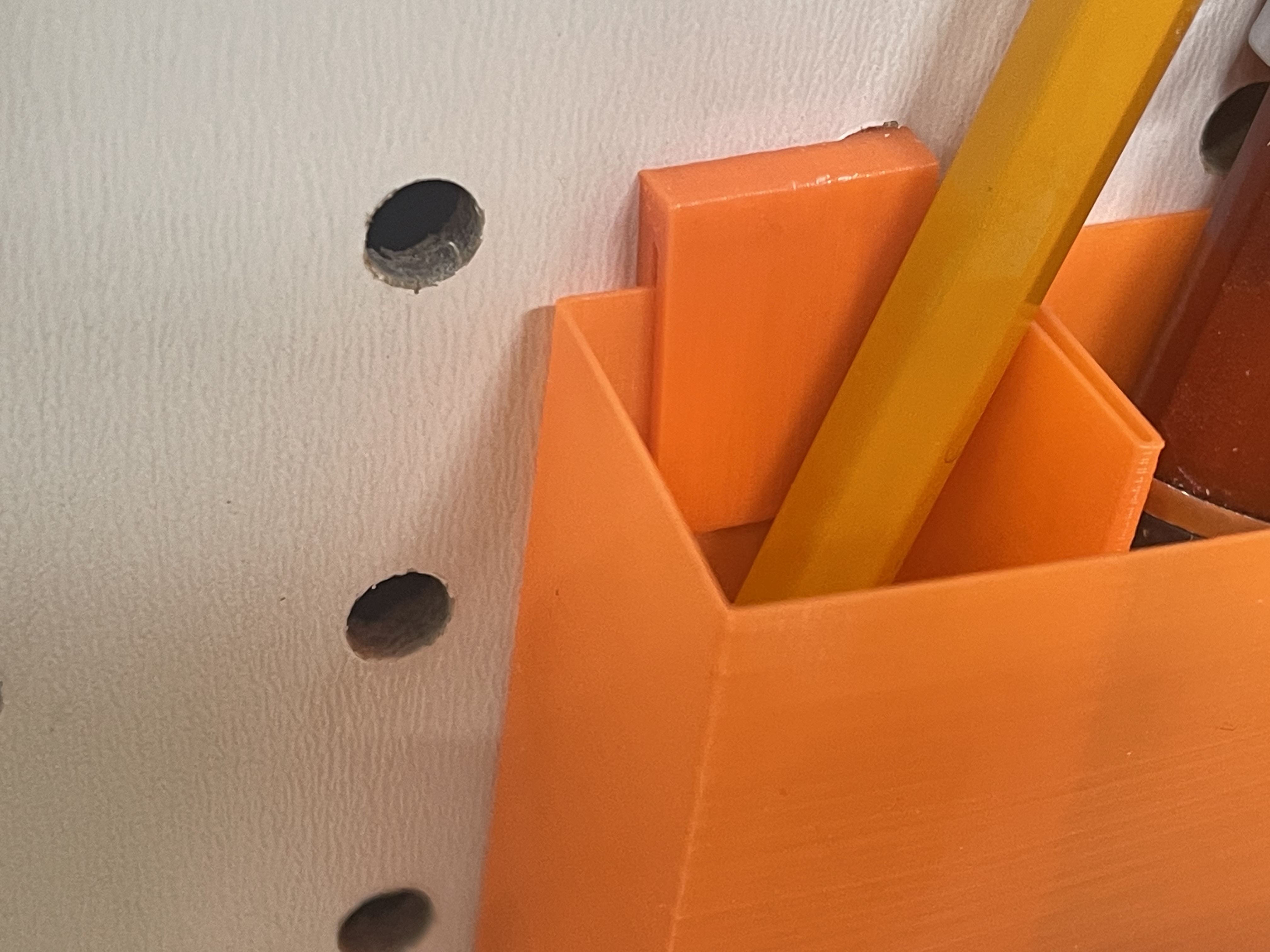 Peg Board Pencil/Pen Valet by PhDGoSlowAncient | Download free STL ...