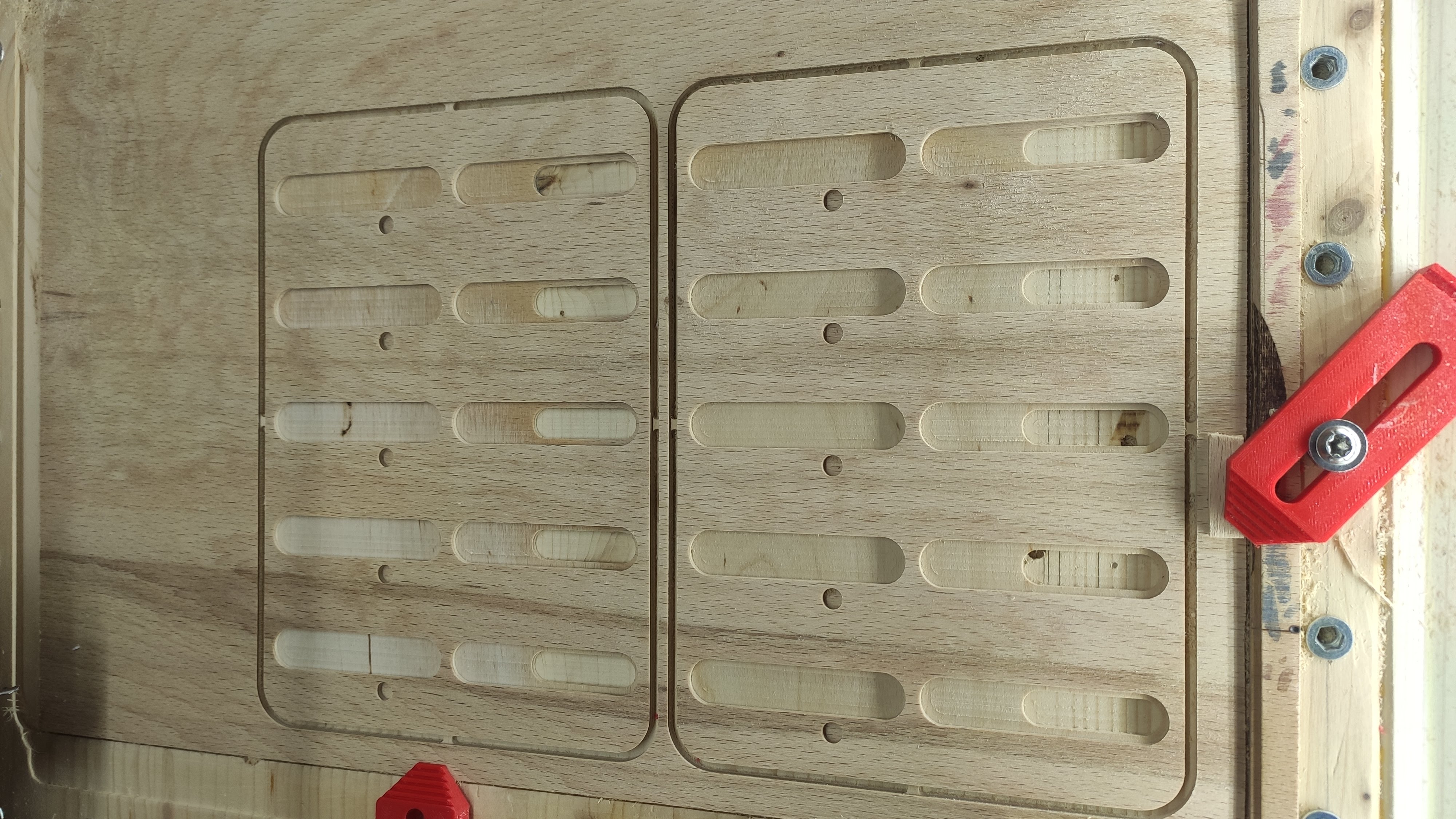 Checklist, dualsided with magnetic nameplates by StHi | Download free ...