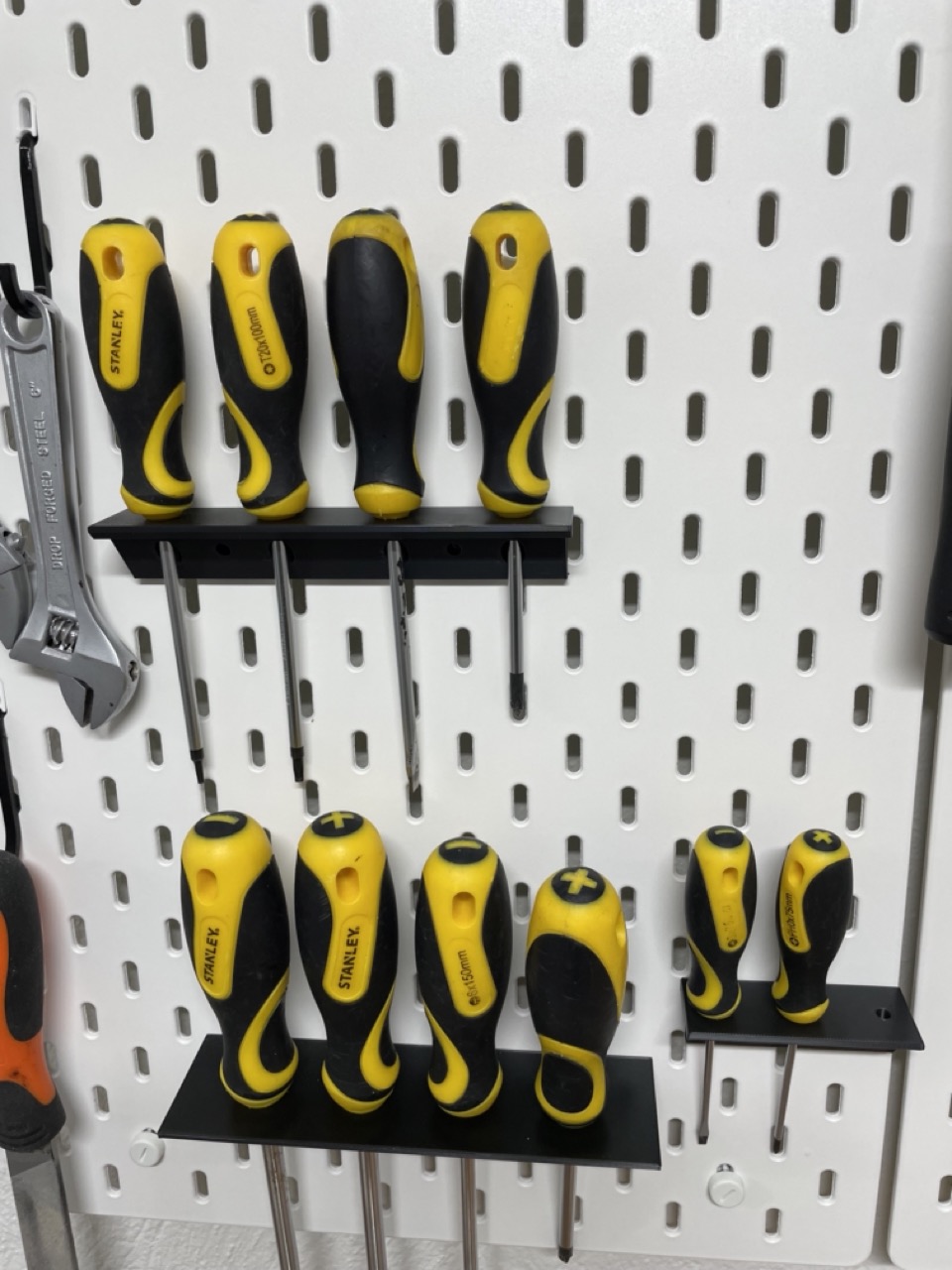 Screwdriver mount for IKEA Skådis by leihog | Download free STL model | Printables.com