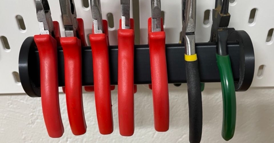 Pliers mount for IKEA Skådis by leihog | Download free STL model ...