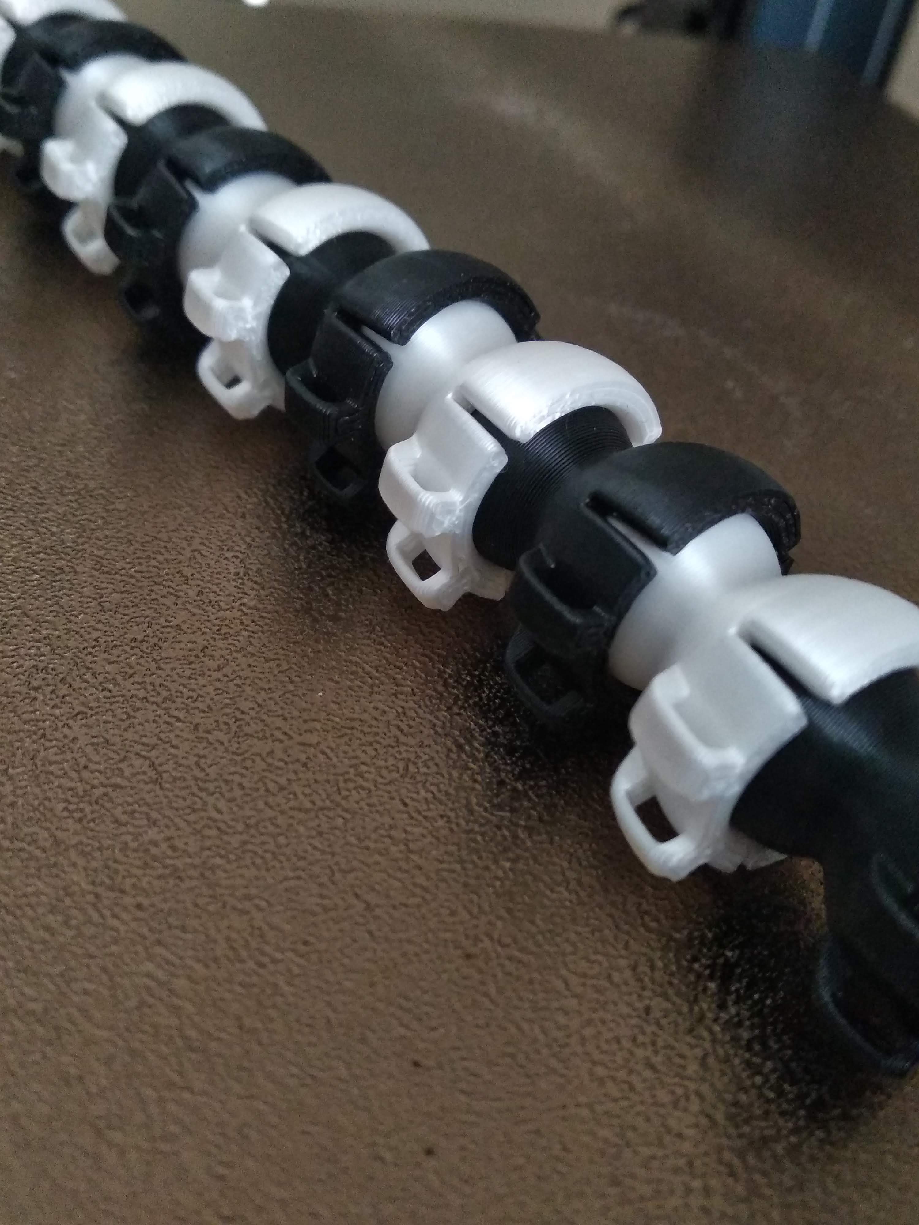 Flexi-Arm Link with Zip-Tie Loops by KPV | Download free STL model ...