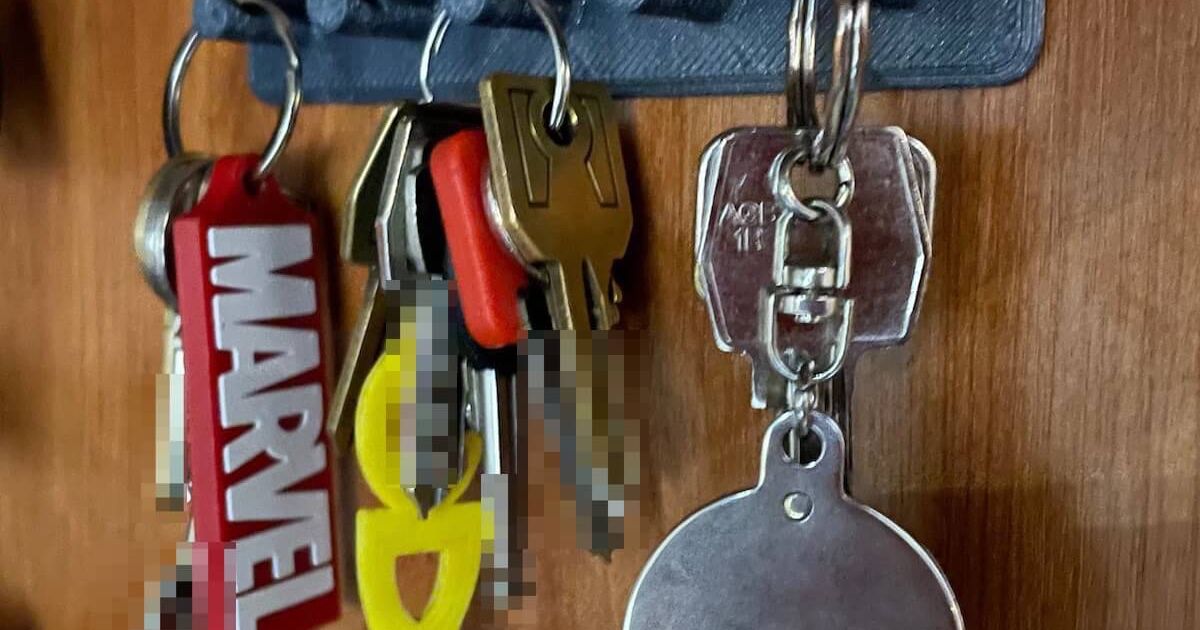 Key holder by masimplo | Download free STL model | Printables.com