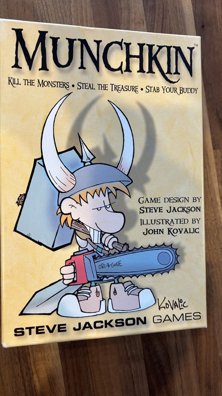 Munchkin Insert for Base Game by Corey | Download free STL model ...