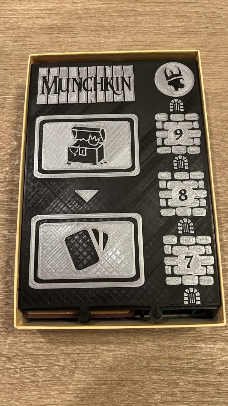 Munchkin Insert for Base Game by Corey | Download free STL model ...