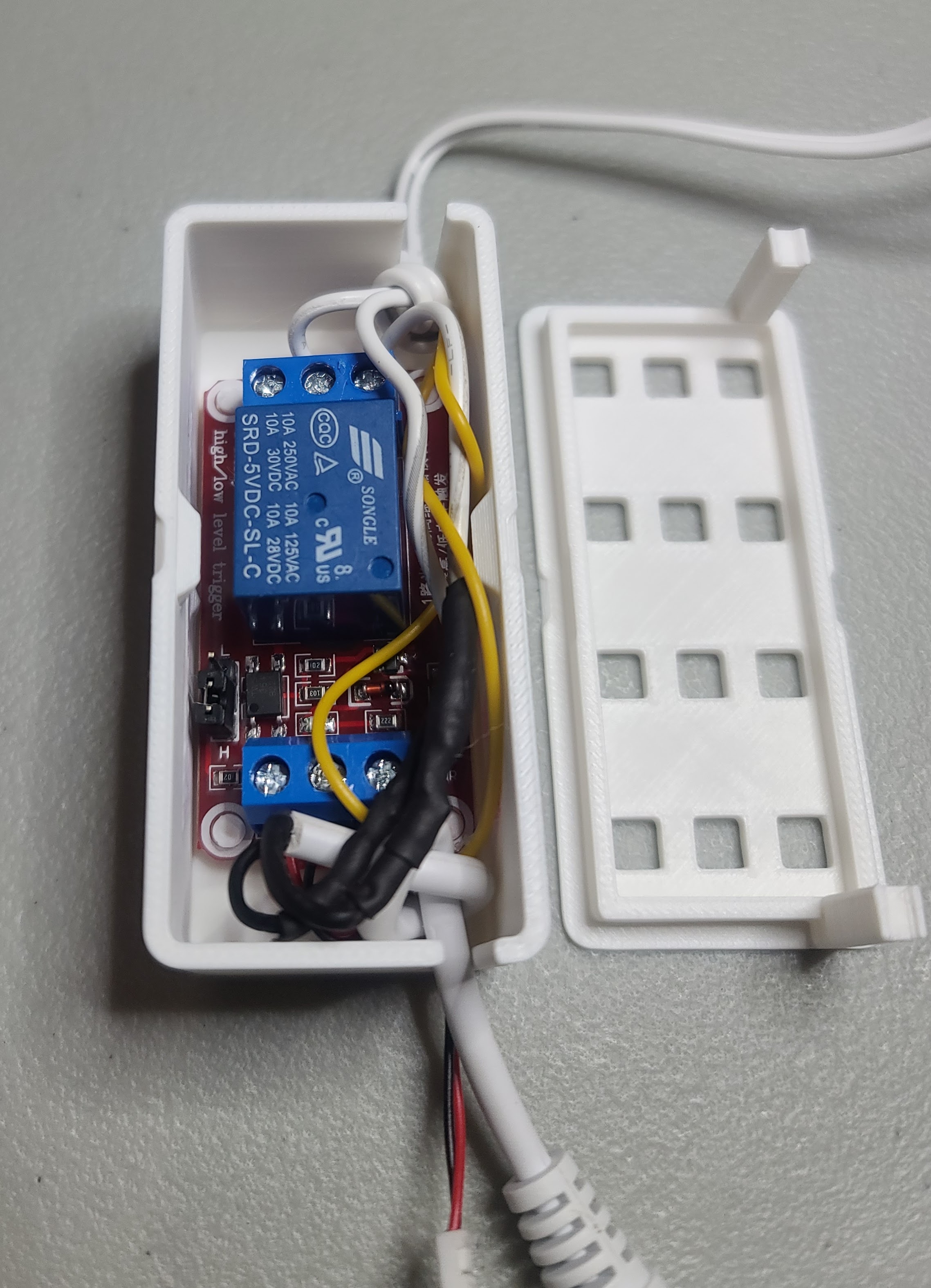 5v Relay Box - One Channel Relay Module by parrothd | Download free STL ...